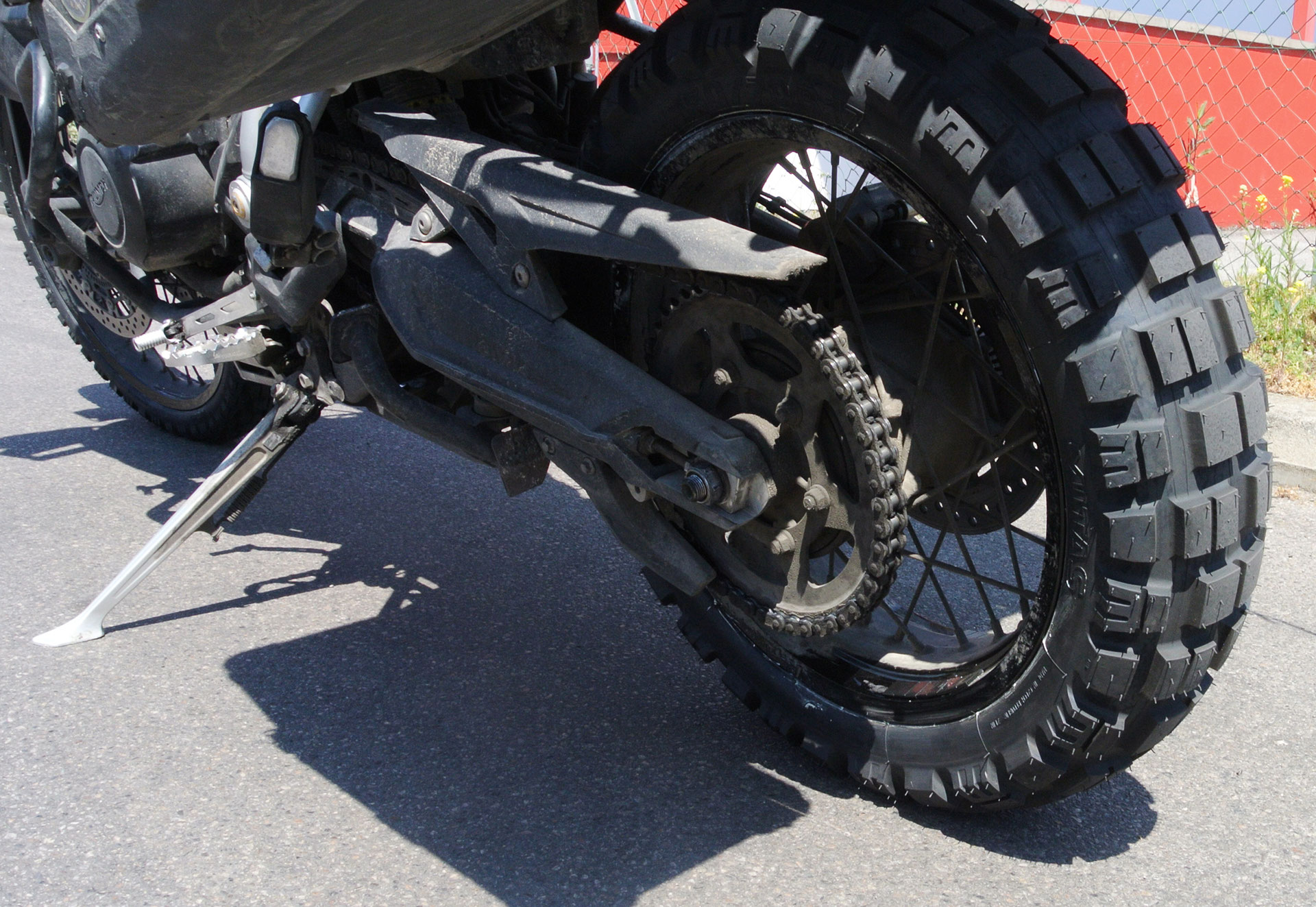 Mitas • E-09 / E-10 - Wolfs private Website über Motorräder und Reisen