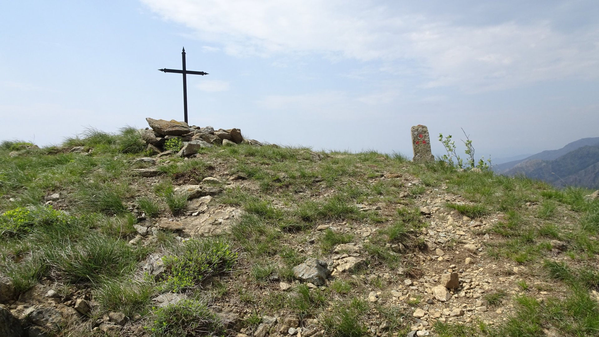 Monte Tardia di Ponente - Viaggi in camper, trekking, ciaspole e ...