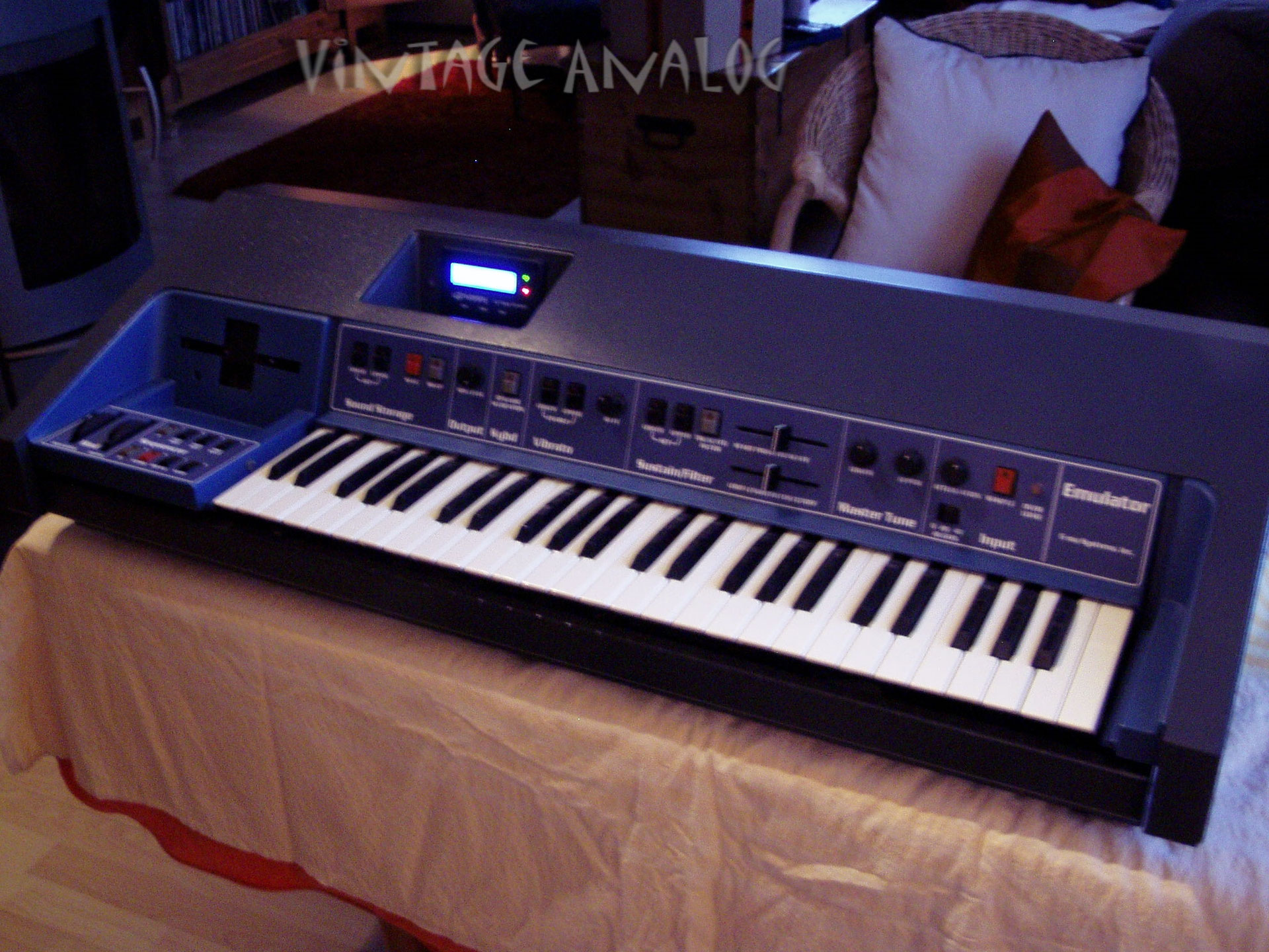 E-MU Emulator I - The Study Room Studio Home