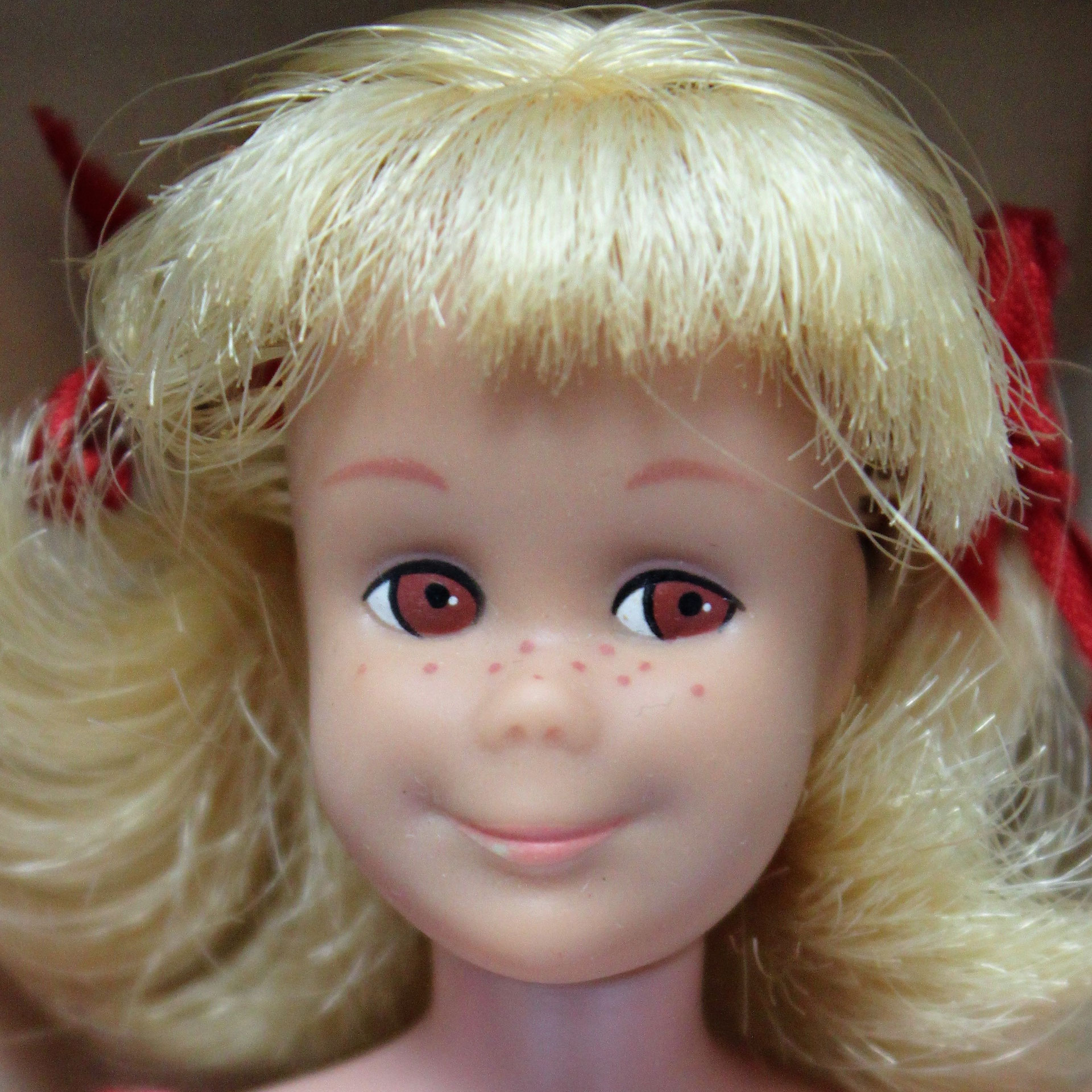 Skipper's Friends - Skipper Doll - Barbie's Little Sister