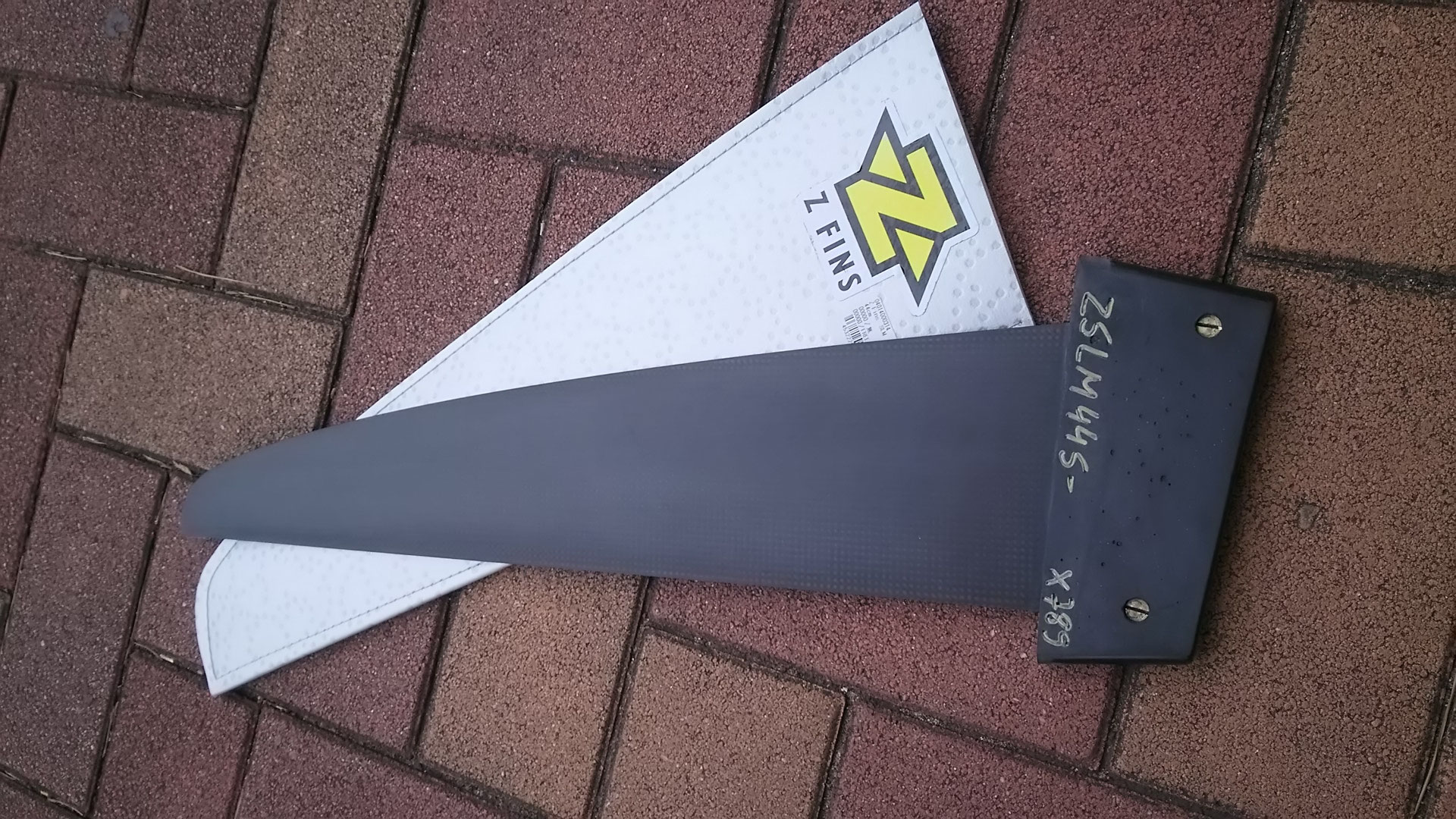 Z－FIN - speedwall〈ｽﾋﾟｰﾄﾞｳｫｰﾙ〉