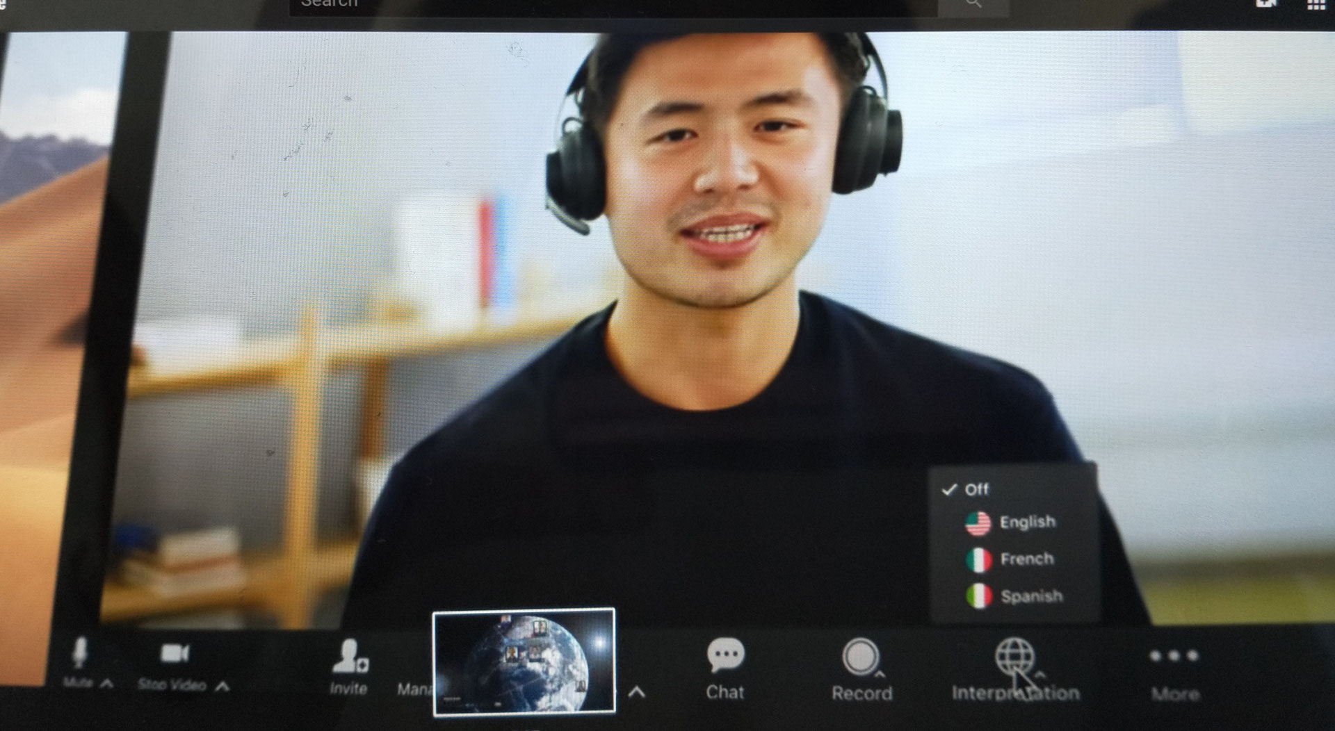 Zoom会議で遠隔同時通訳を使いたい企業様への基礎ガイド - londoninterpreter ページ！