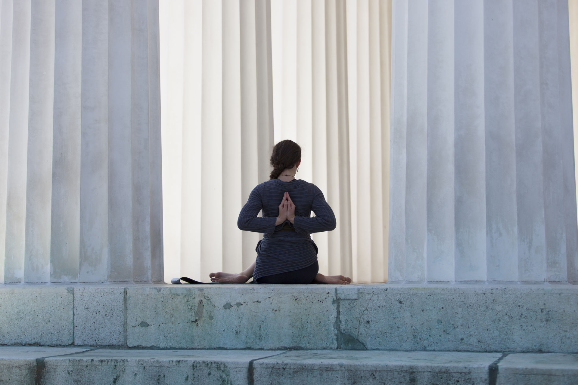 Body Prayer Yoga - Embody Yoga & Tarot