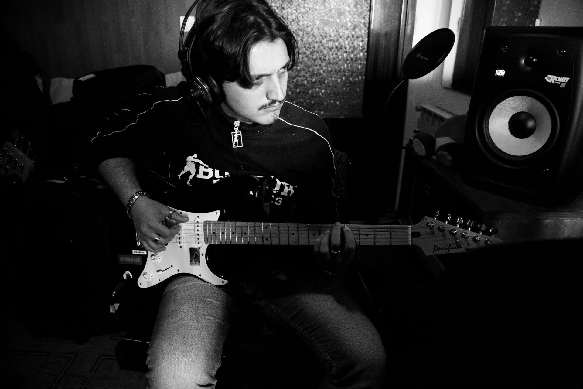 Intervista a Luca Ruzza - UniversoRockMusicale