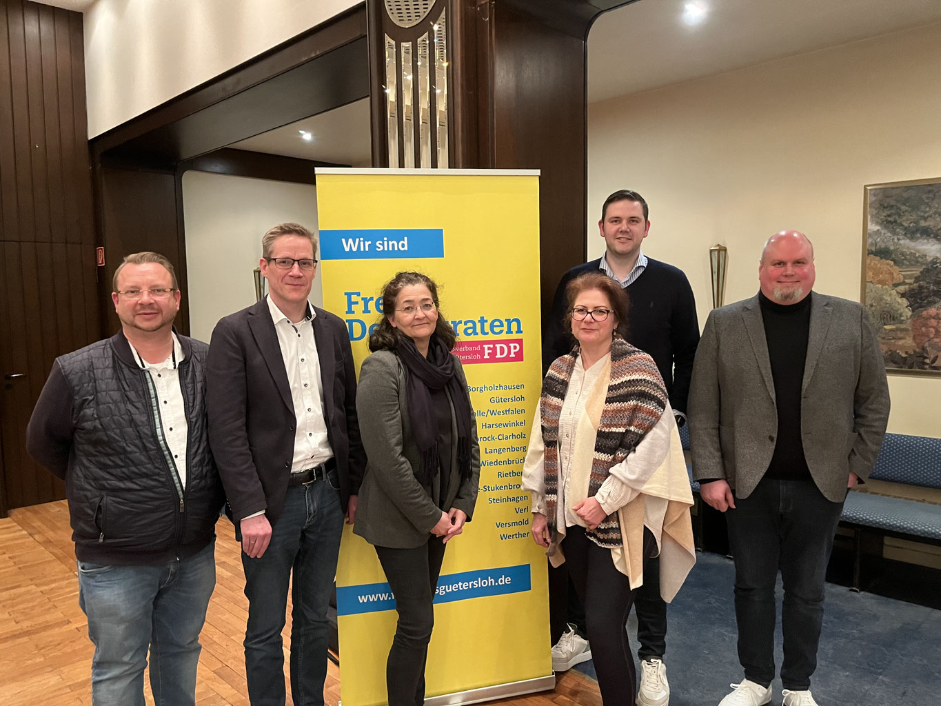Kreis-FDP stellt sich inhaltlich und personell auf - fdp-shss Webseite!