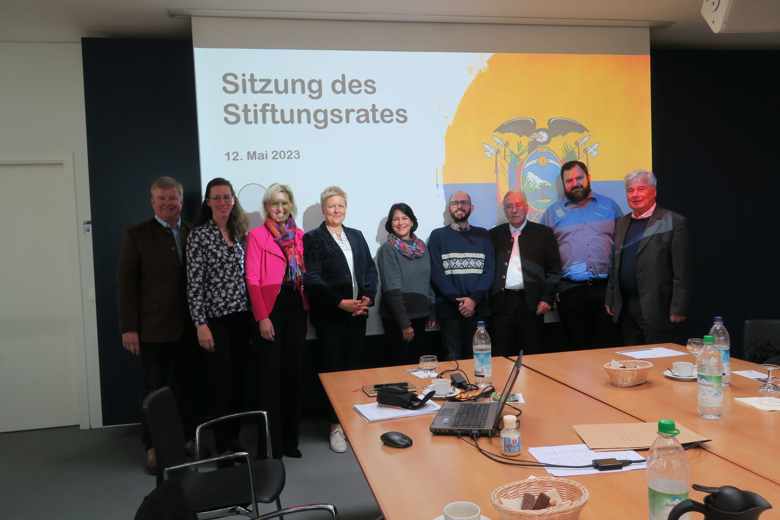 Der Stiftungsrat prüft und erhält Berichte aus erster Hand - Alfons ...