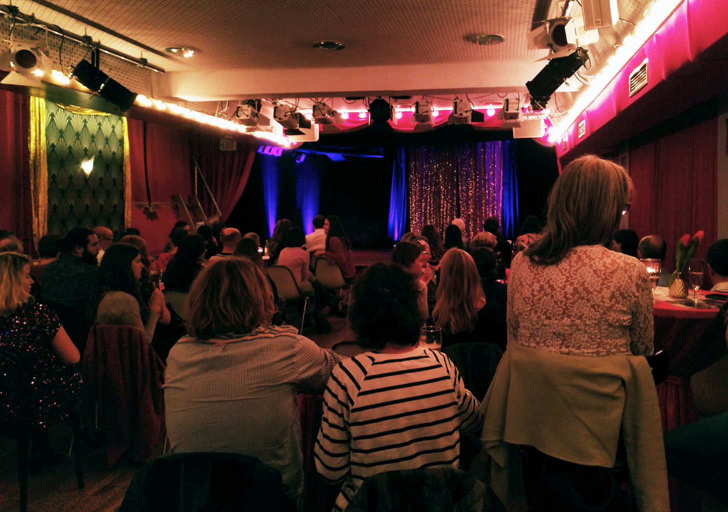 Fester Sitzplatz & ermäßigte Tickets - Nürnbergs gemütlichstes ...
