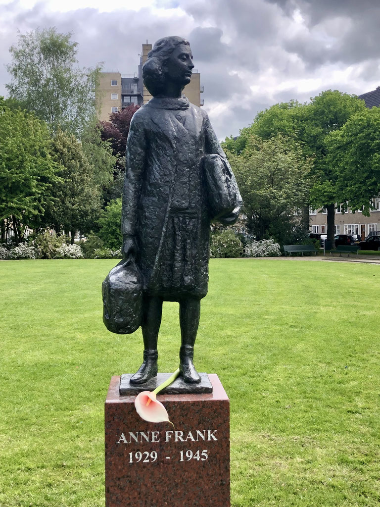 BLOG: Anne Frank's reis naar de dood - Backpack reizen voor budget ...