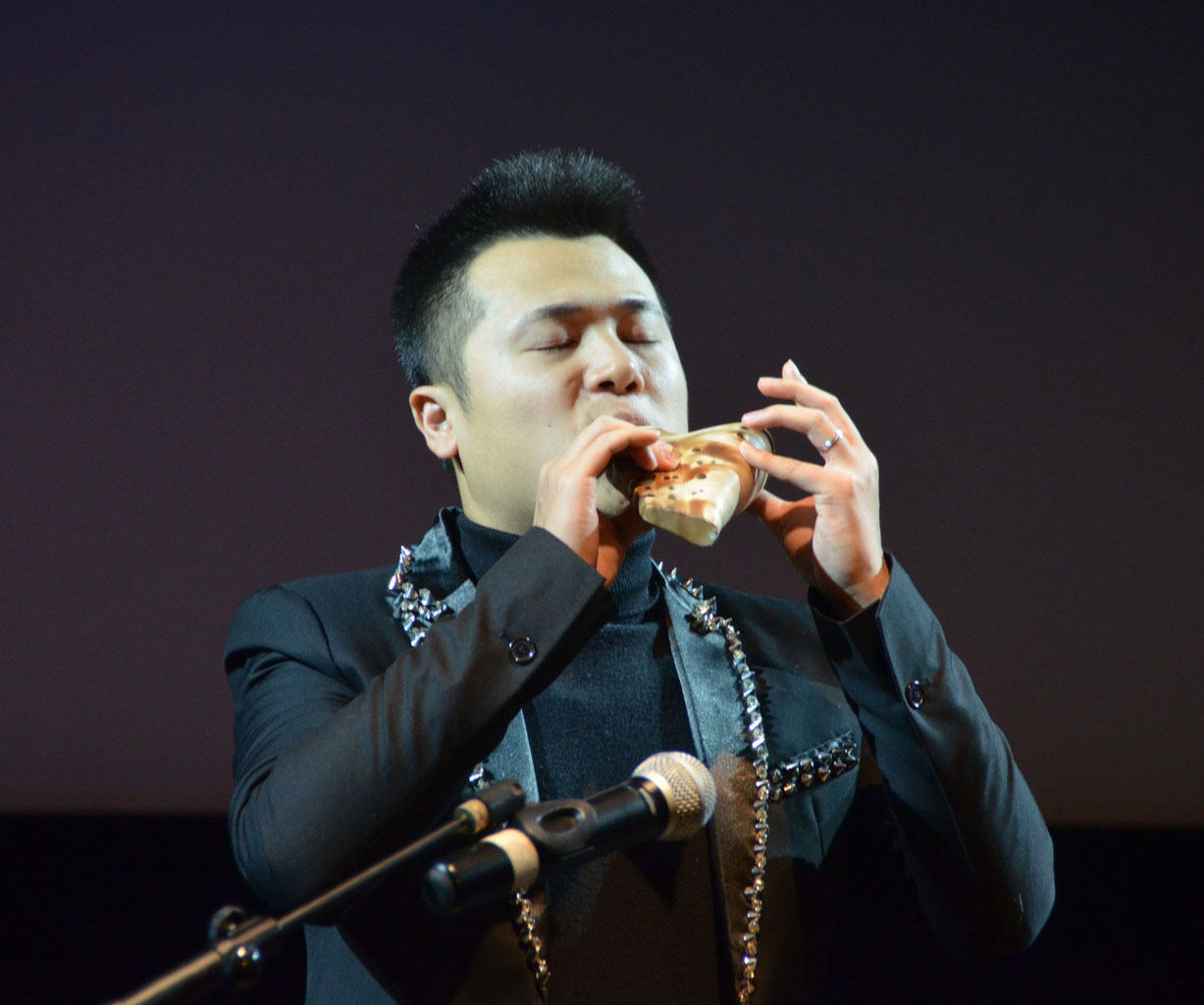 Shi Feng - Ocarina Rave