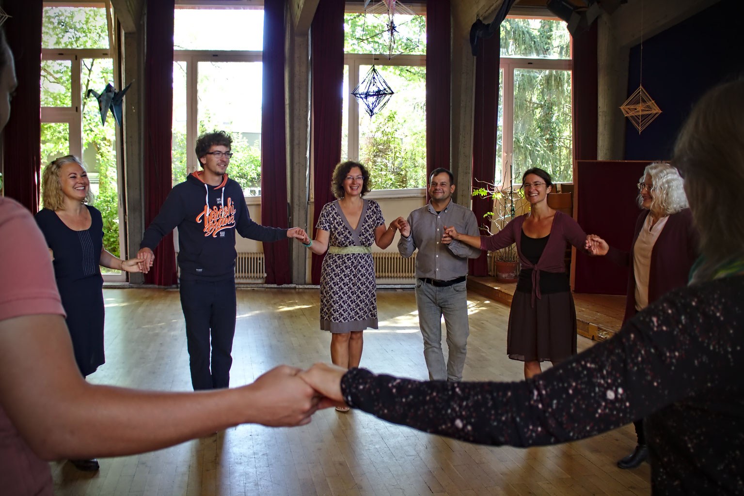 Mit-Mach-Tanz und Tanzanleitung - mittanzens Webseite!