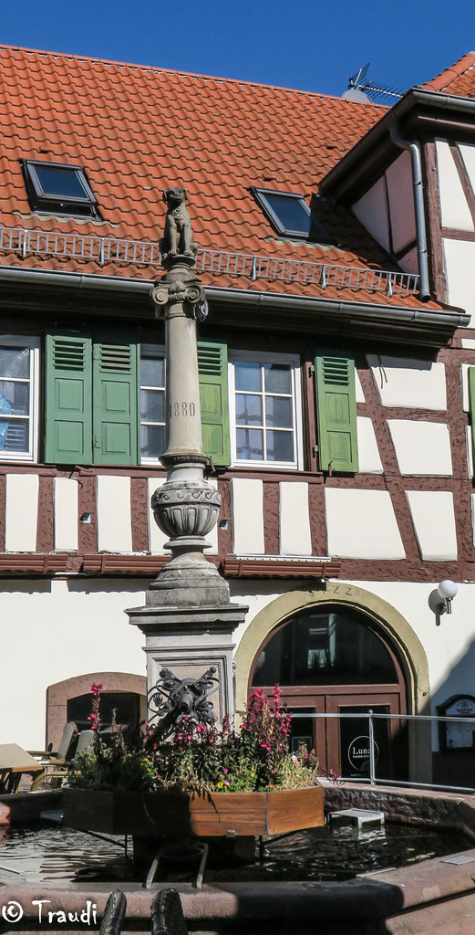 Der Hundlesbrunnen in Bretten - SchlossSpross