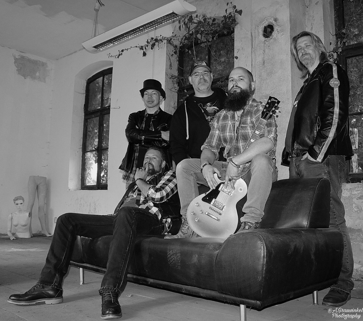 Knucklehead Inc. - KnuckleHead Inc. Band