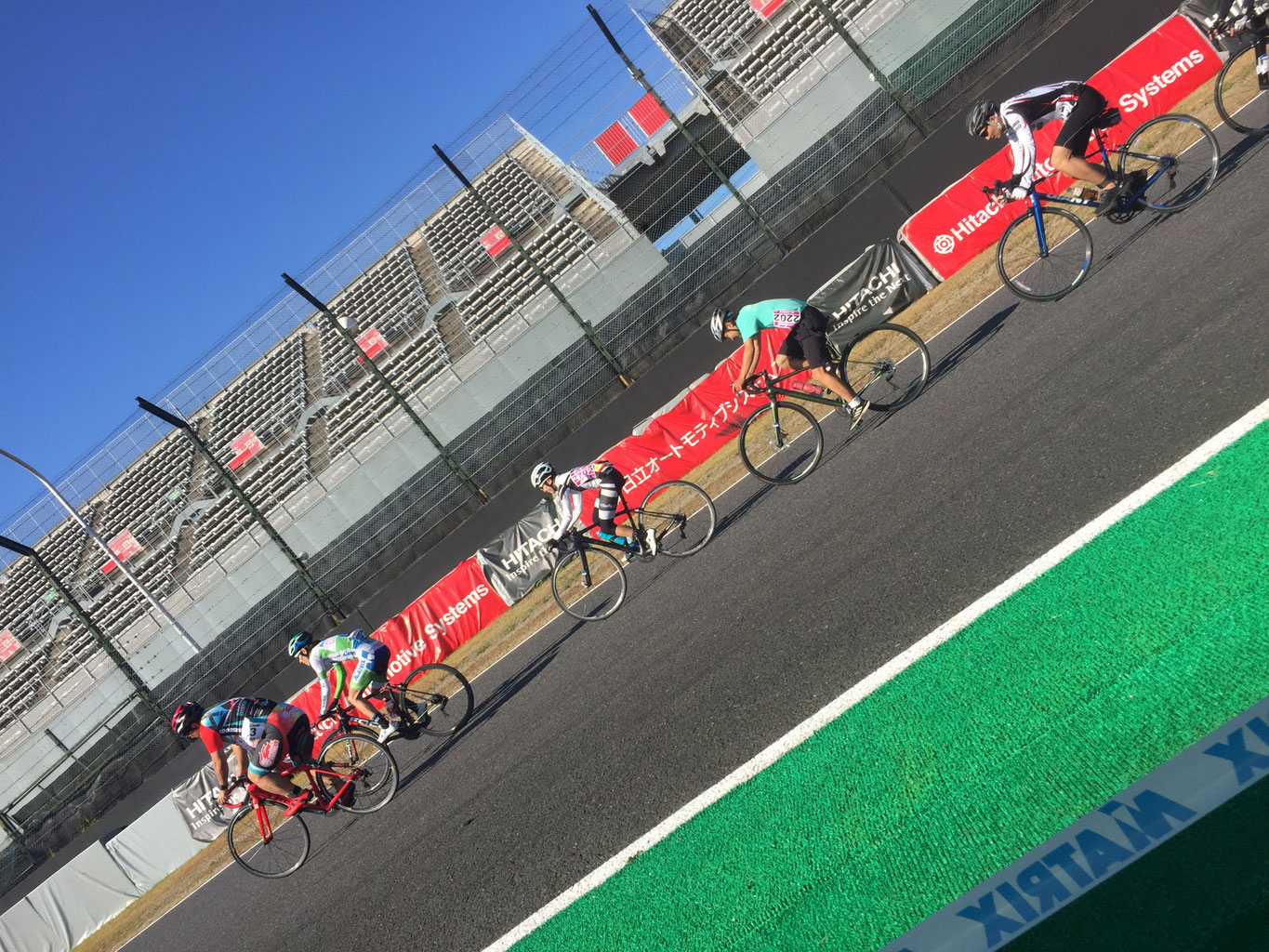 鈴鹿 - twocycleのJimdoページ