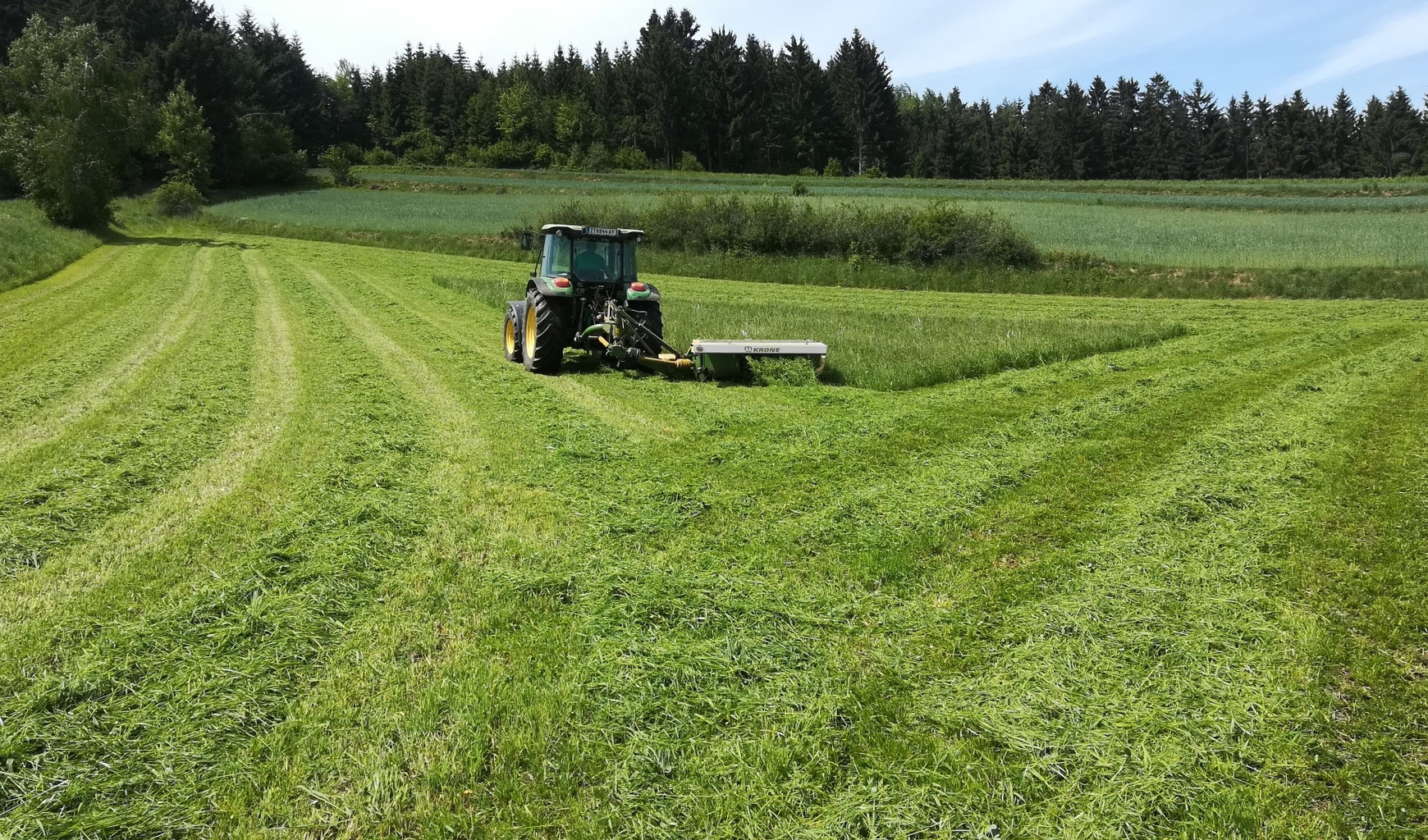 Ernte > Grassilage 1. Schnitt 2018 - Landwirtschaft Decker