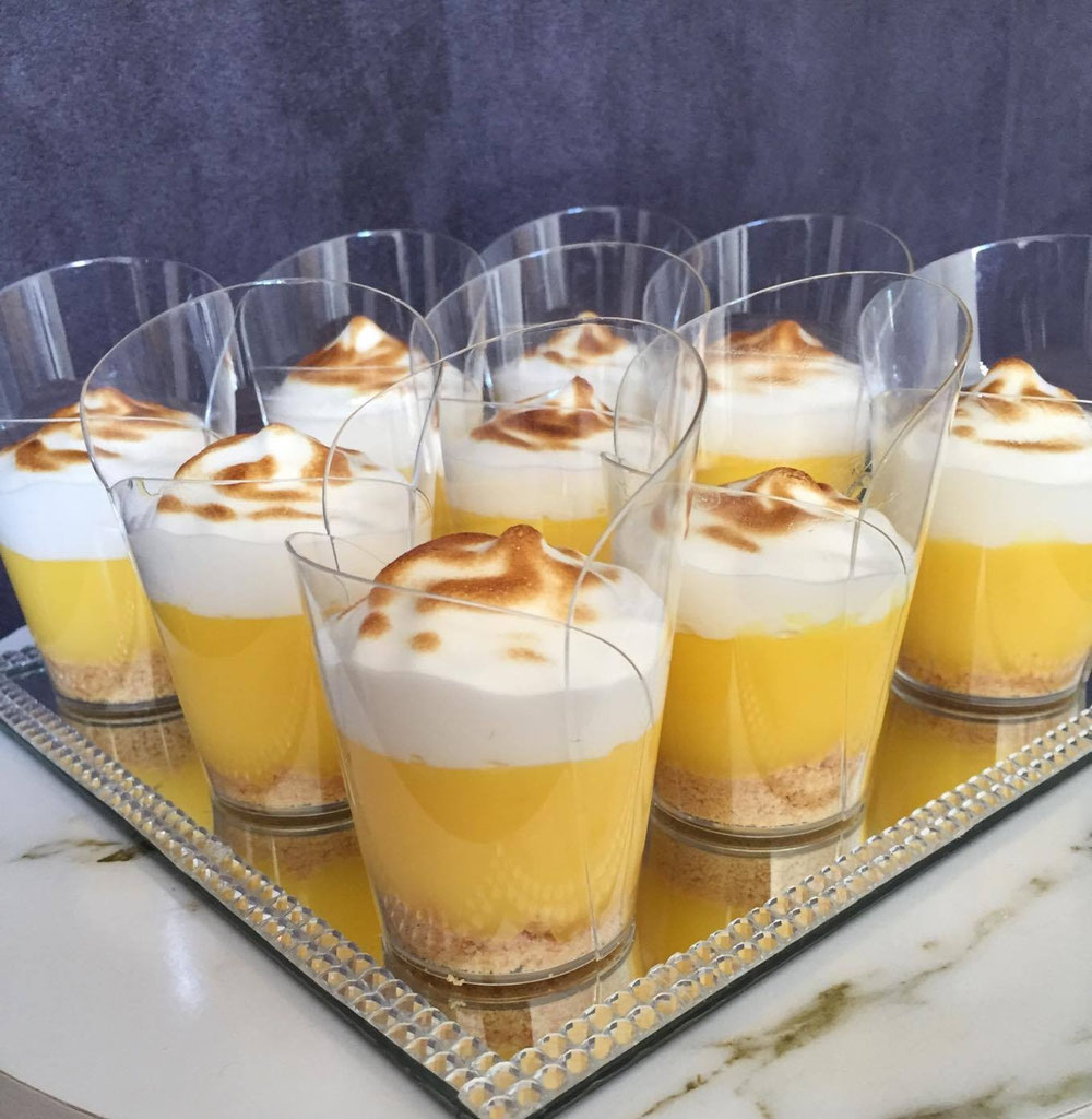 Recette de verrines façon tarte au citron meringuée de Tatouzime - Site ...