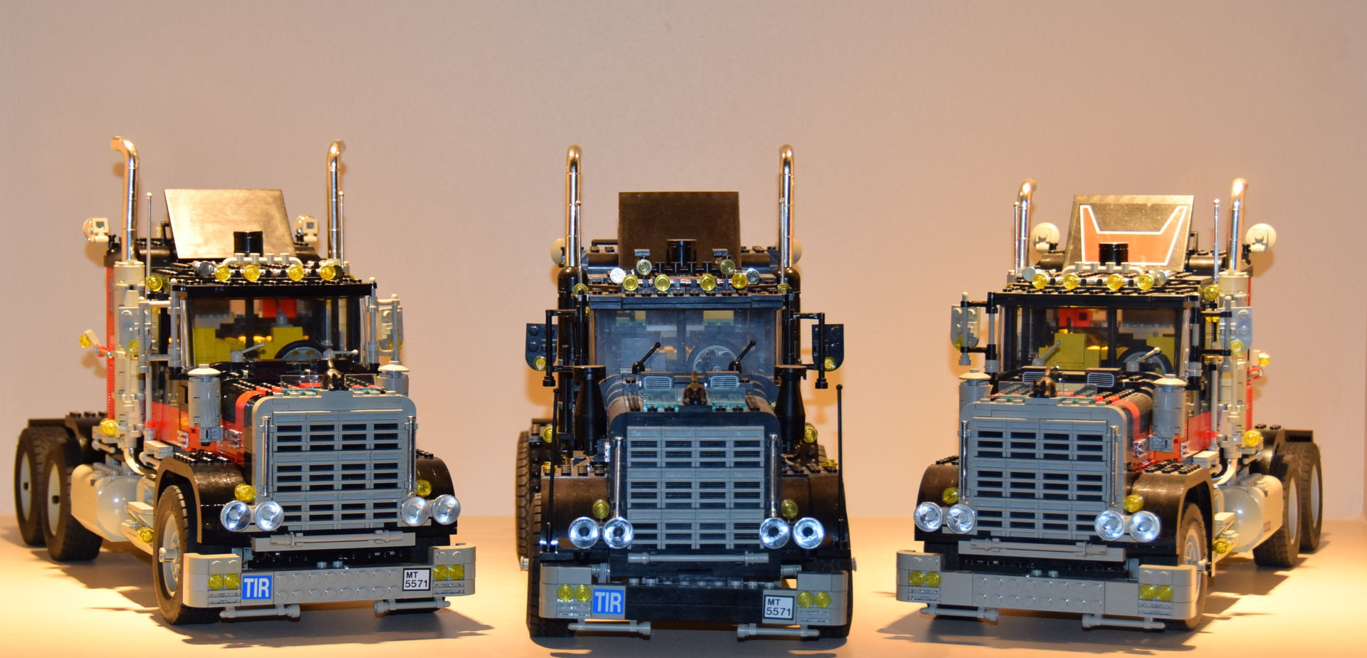 5571 Model B, C & MOC's - Lego Rocks