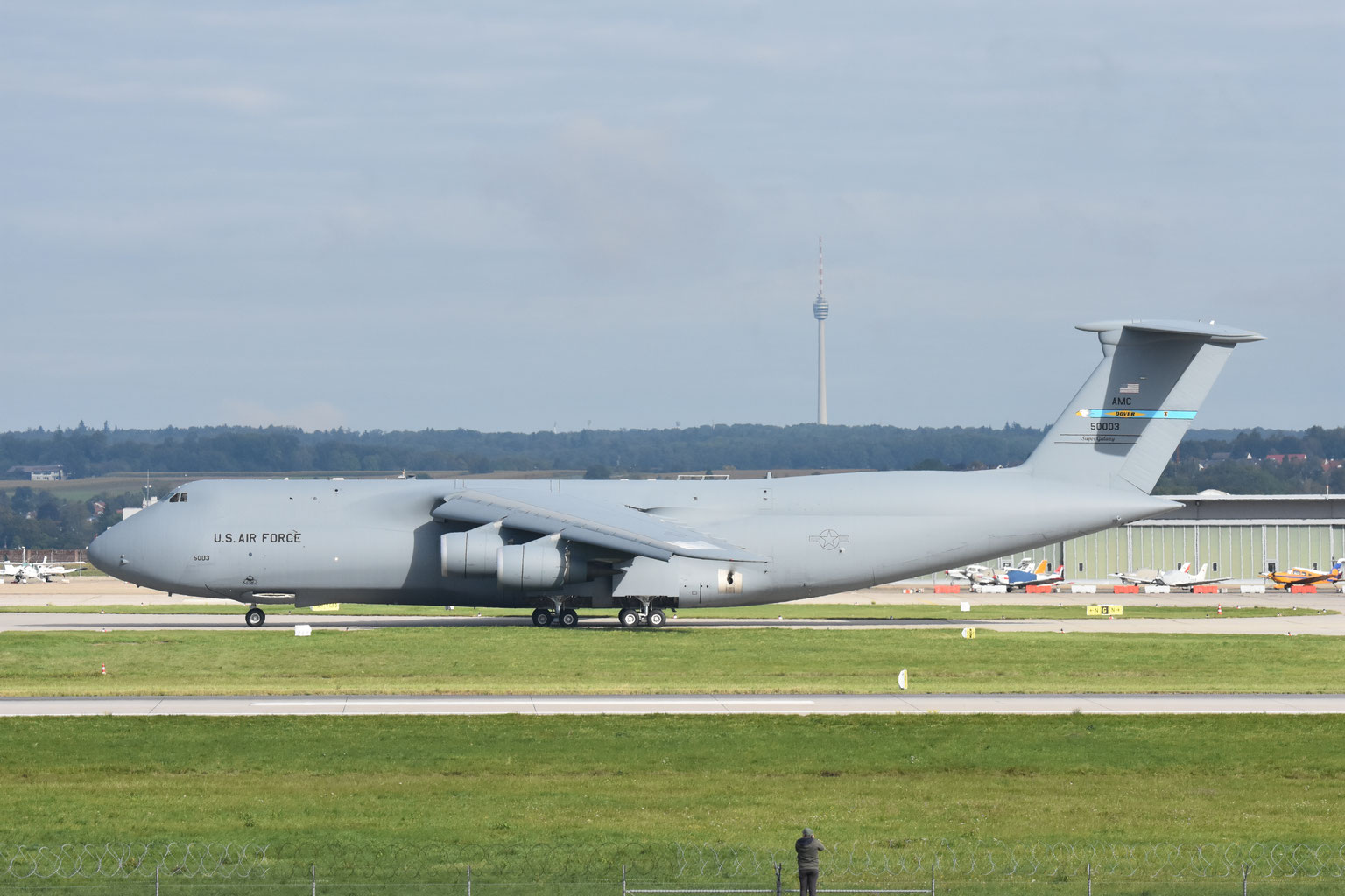 B-C5 - Aircraft-Picmove