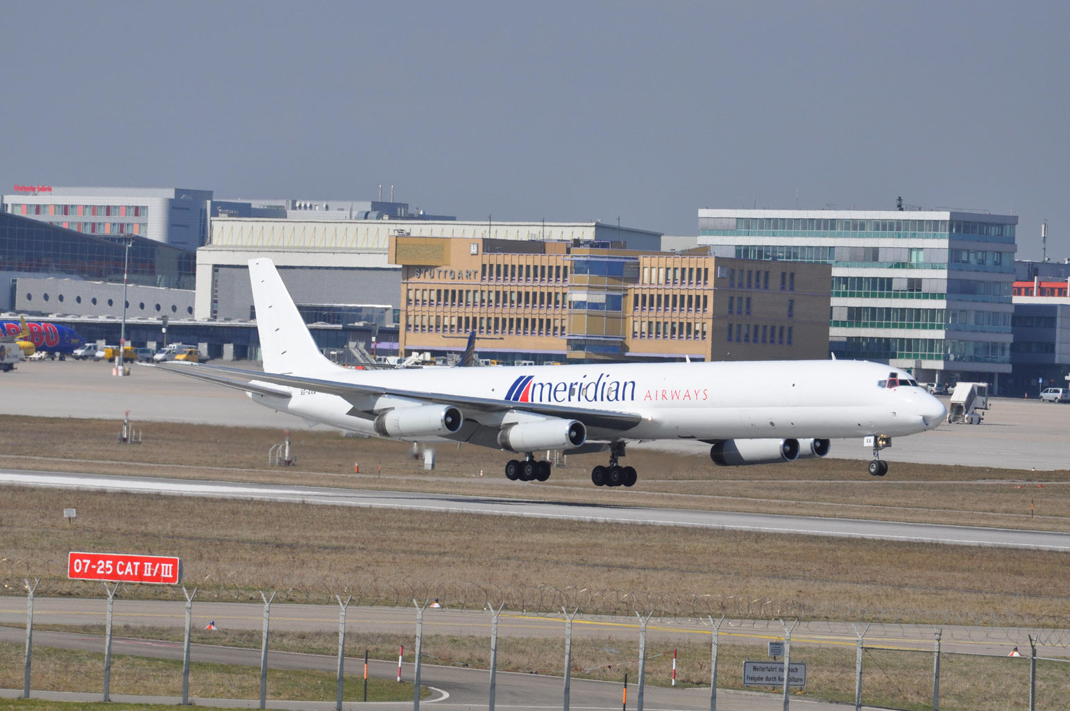 DC-8 - Aircraft-Picmove