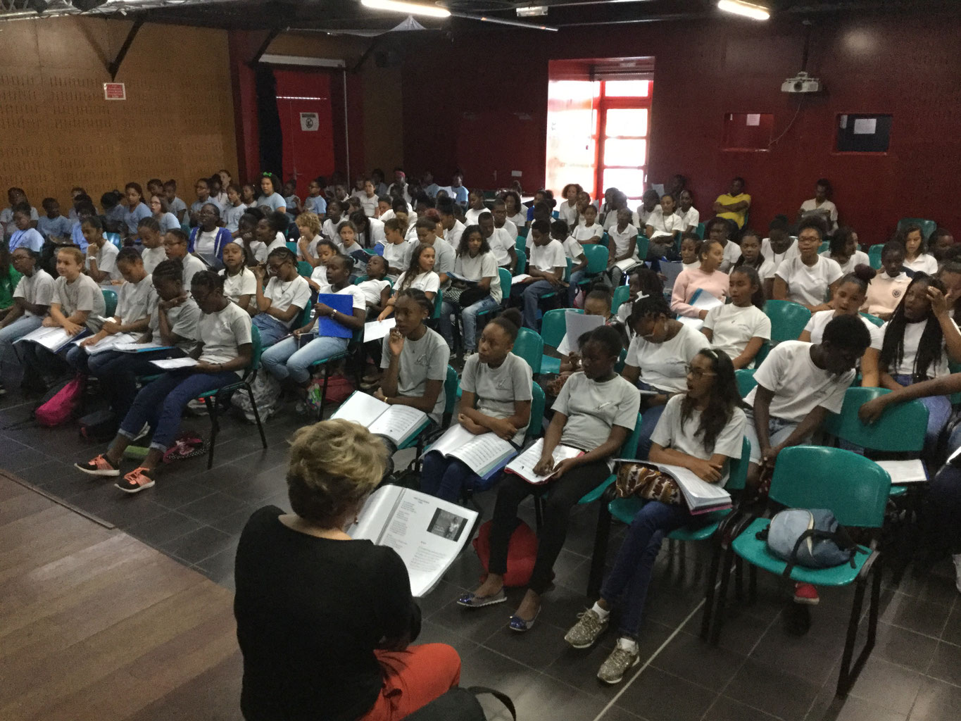 VIE DU COLLEGE - college olympe rame decorbin