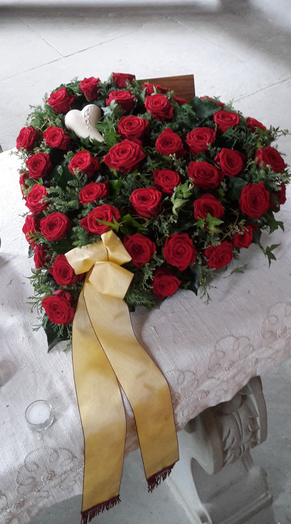 Trauerschmuck - huebeli-ateliers Webseite!