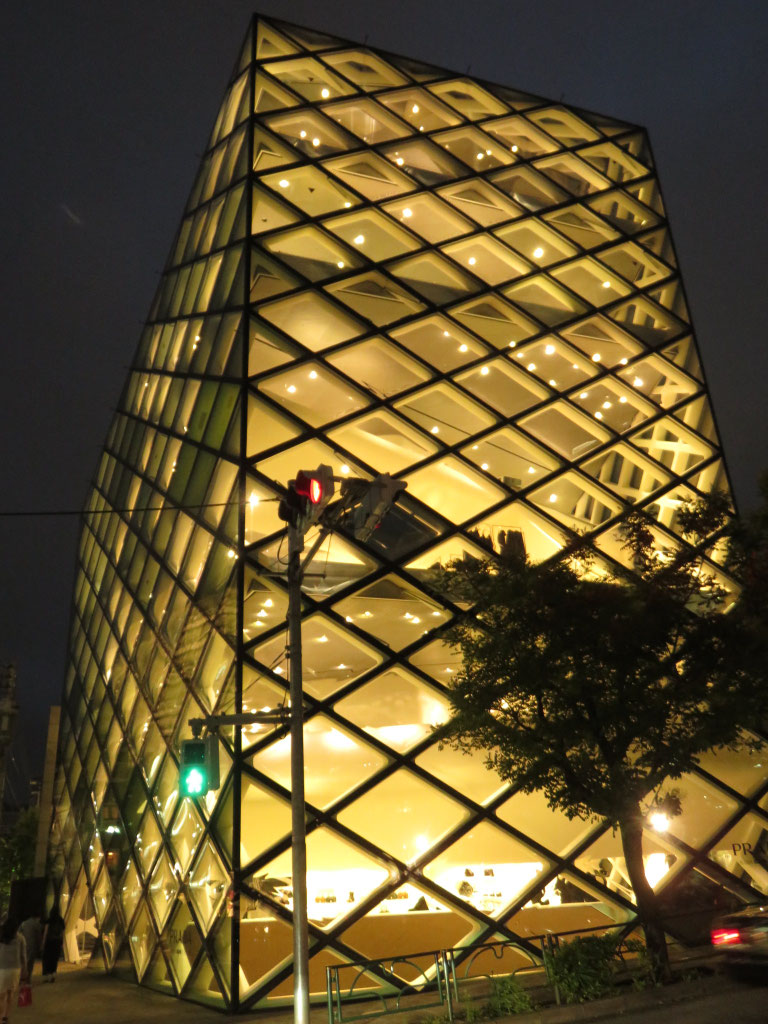 Herzog & de Meuron works in Tokyo - Ken Tanaka Tokyo English Tour Guide