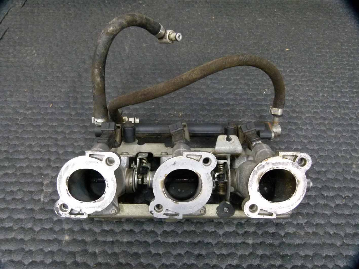 Gebrauchtteile und Zubehör - Zweirad-Herr_Motorrad und Zubehör