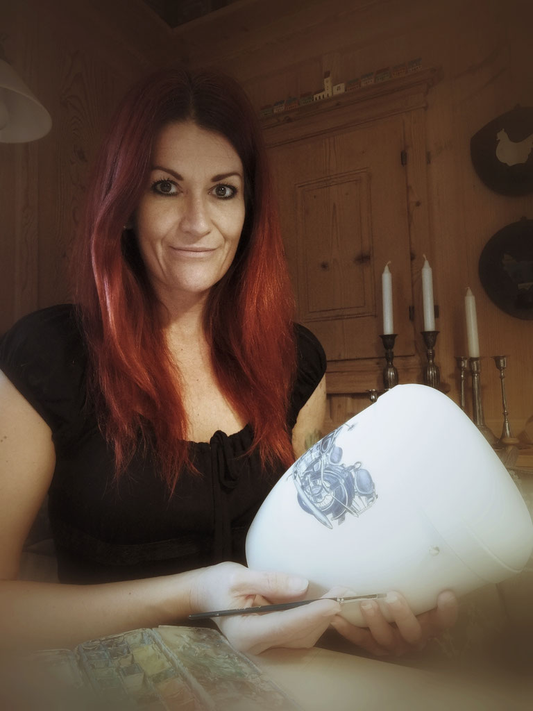 Urnen - nina schmid künstlerin malerei kunst art