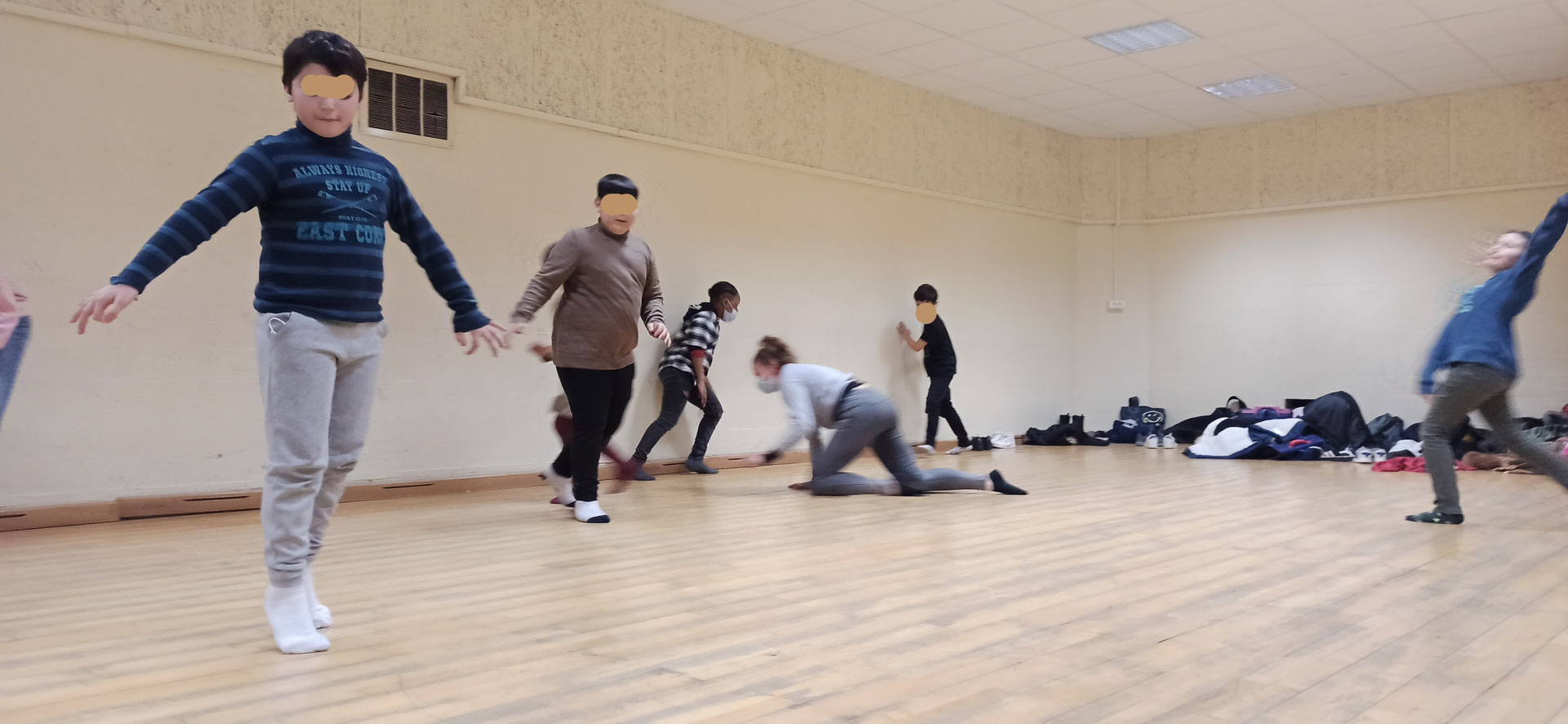 ateliers de sensibilisation - compagnie dirada