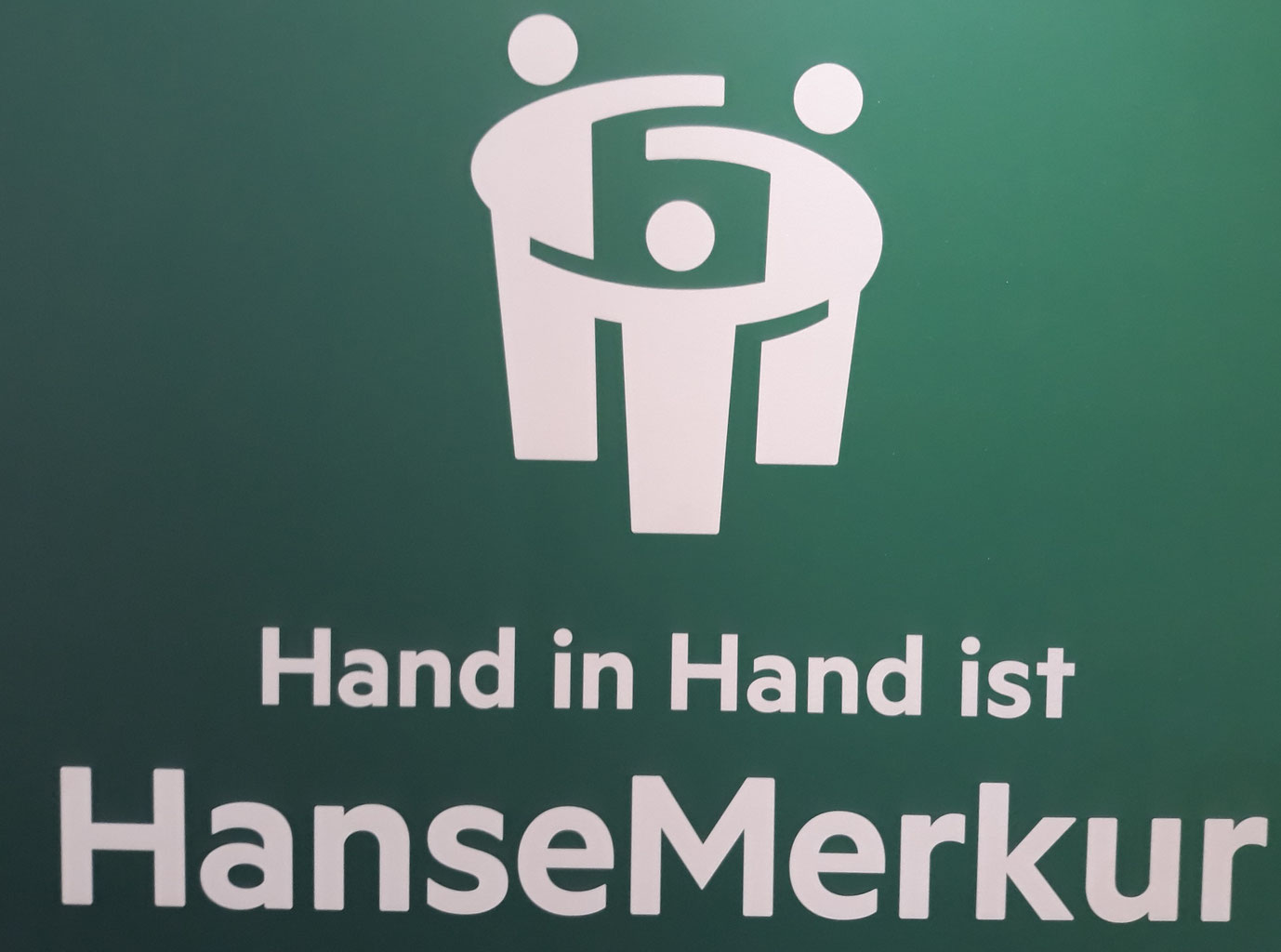 HanseMerkur Reiseversicherung auf der ITB Berlin mit neuem Logo - Work ...