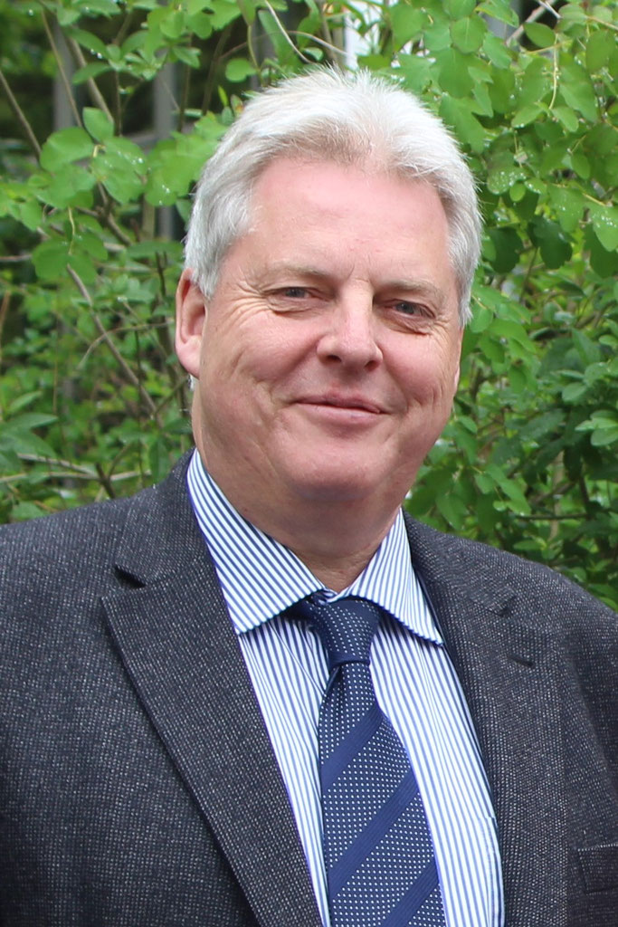 Schulleiter Robert Böse geht in Ruhestand - THG Nördlingen