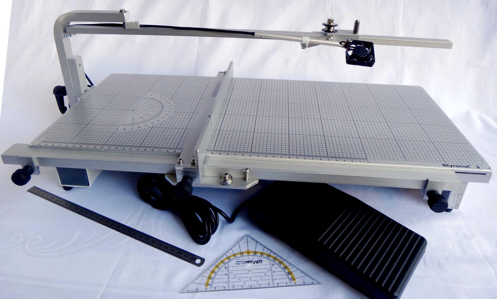 Styrocut 3 - Styrocut