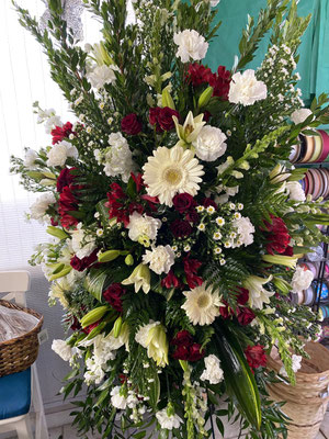 STANDING SPRAY - flowersofdistinction