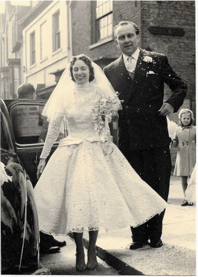 A few photos of Dennis, Dorothy and Doreen Clarke - the-clarkess jimdo ...