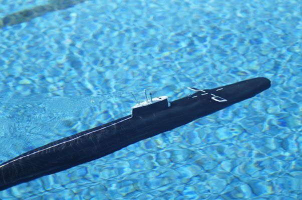 HMS Resolution kit. Re-tooled for the third time! Available in October ...