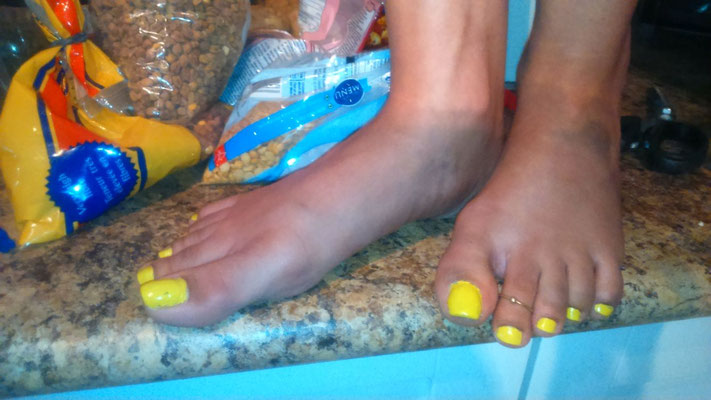 Pictures of the goddess feet - punjabi-footgoddesss