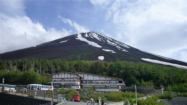 Fuji Subaru Line 5th Station - 富士山5合目 - Limousine, Rent a car Service ...