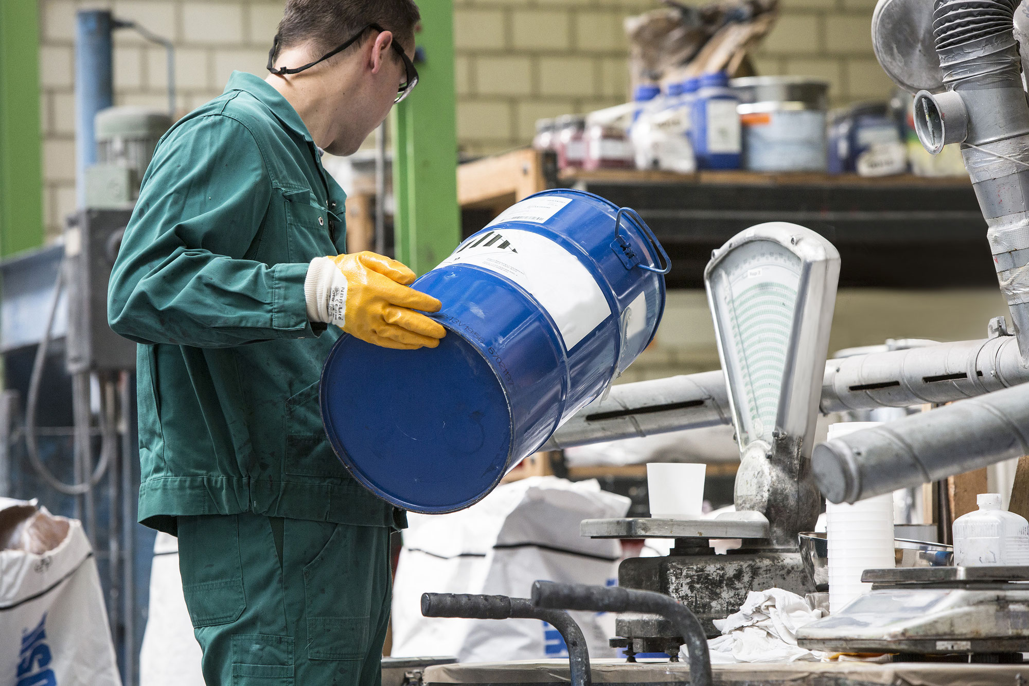 Was wir können, können nur wir: - Loerken-Lacke GmbH & Co. KG