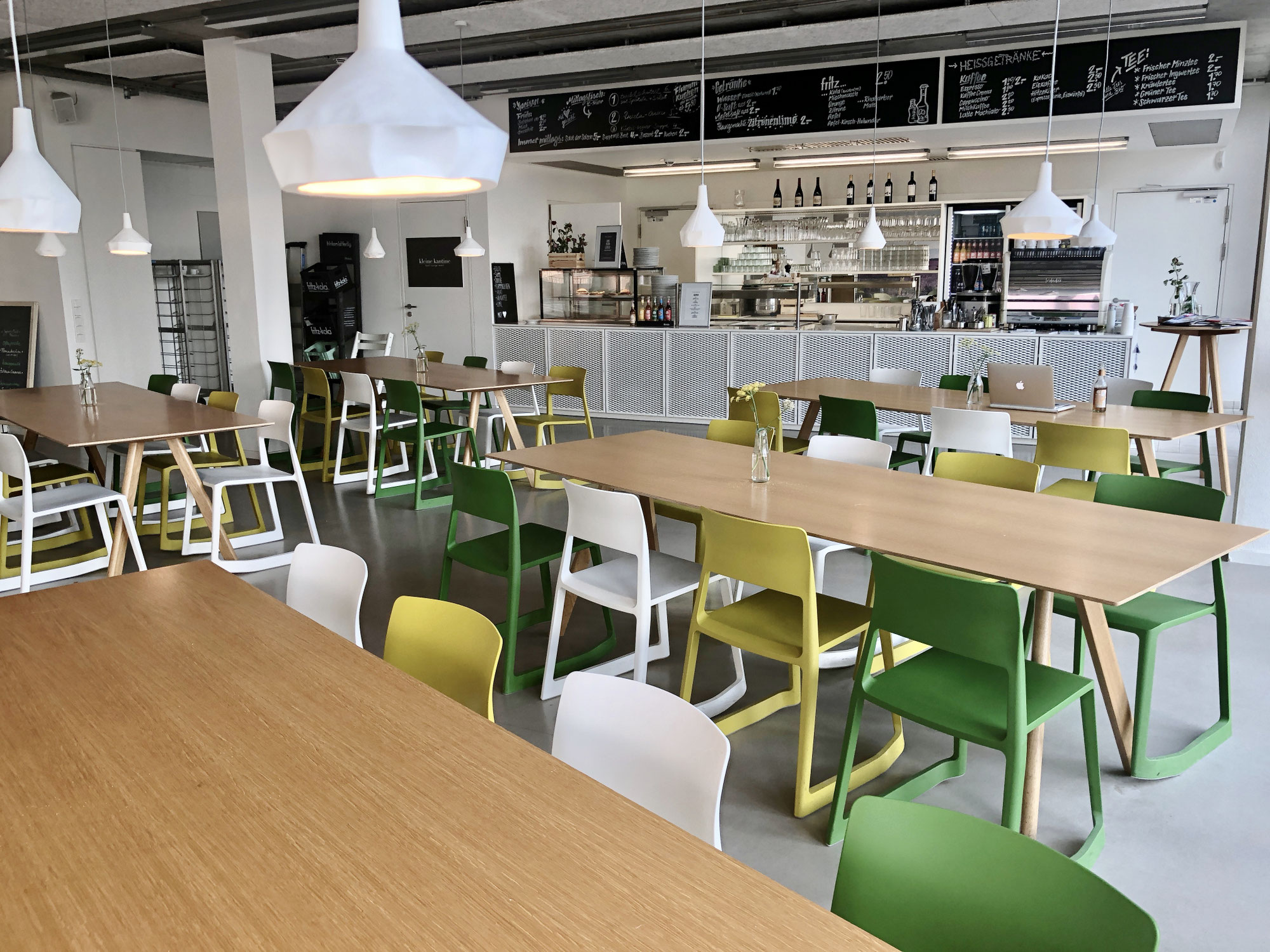 START - KLEINE KANTINE