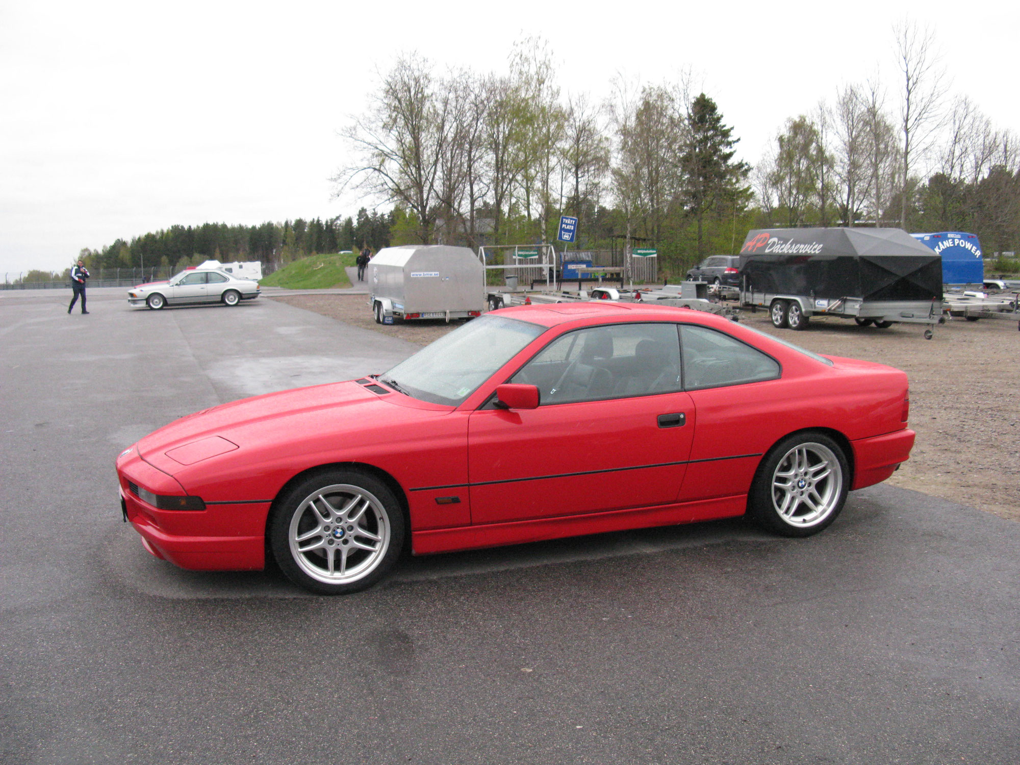 Home - BMW 850i (E31)