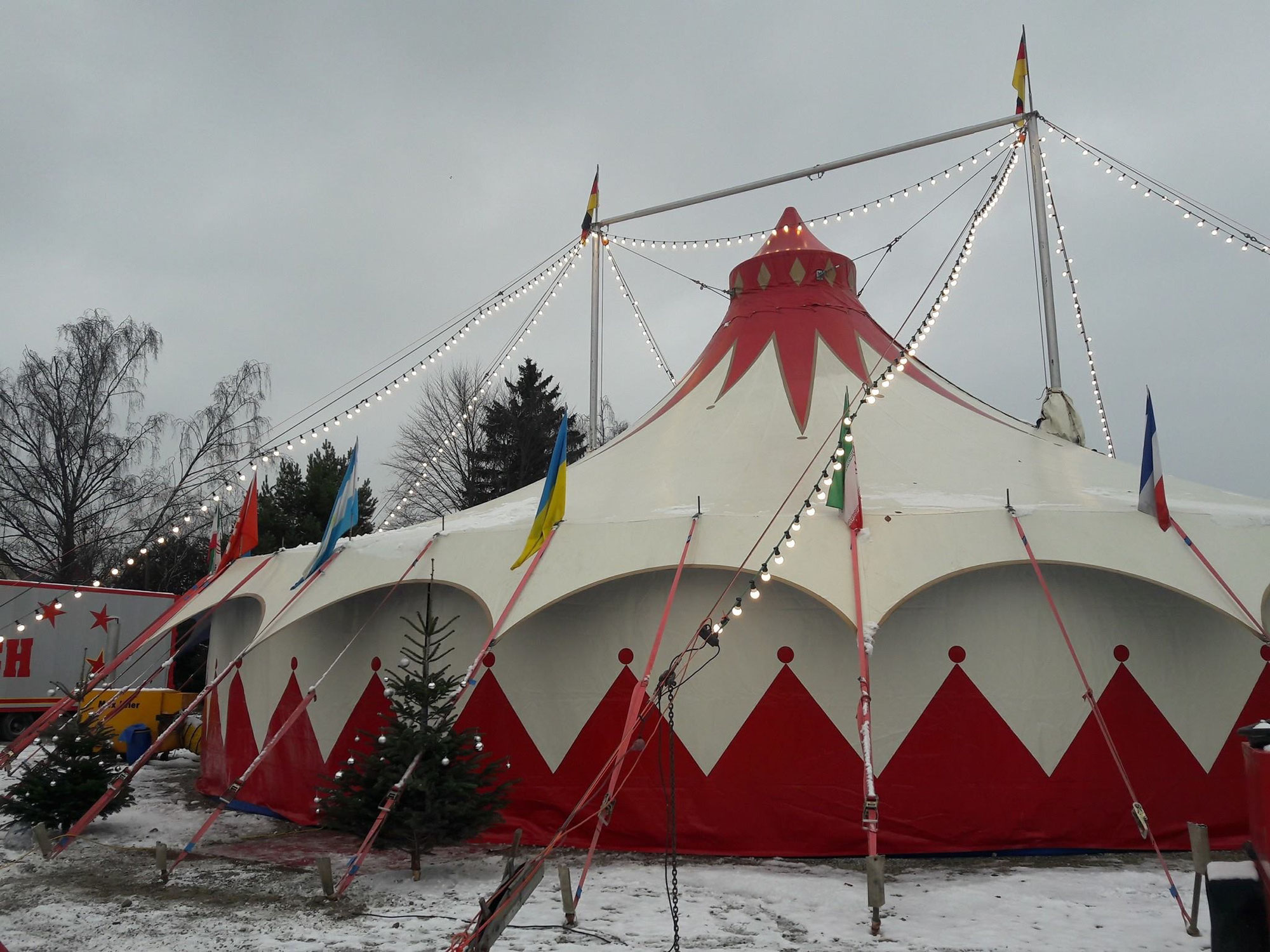 Startseite - Circus Jan Sperlich