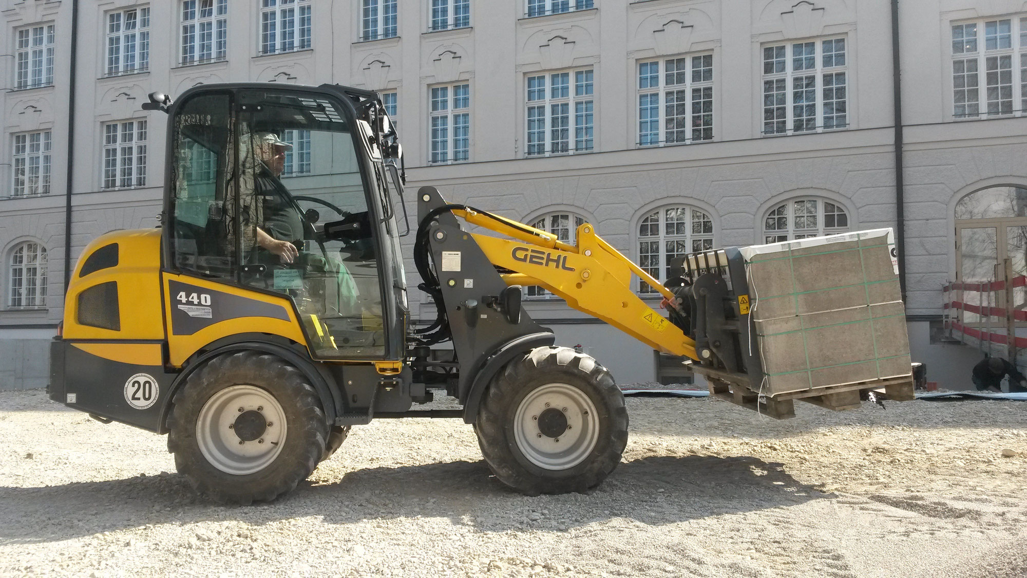 Gehl Radlader/Hoflader AL 340 - AL 540 - Ertl +Tegtmeyer Baumaschinen ...