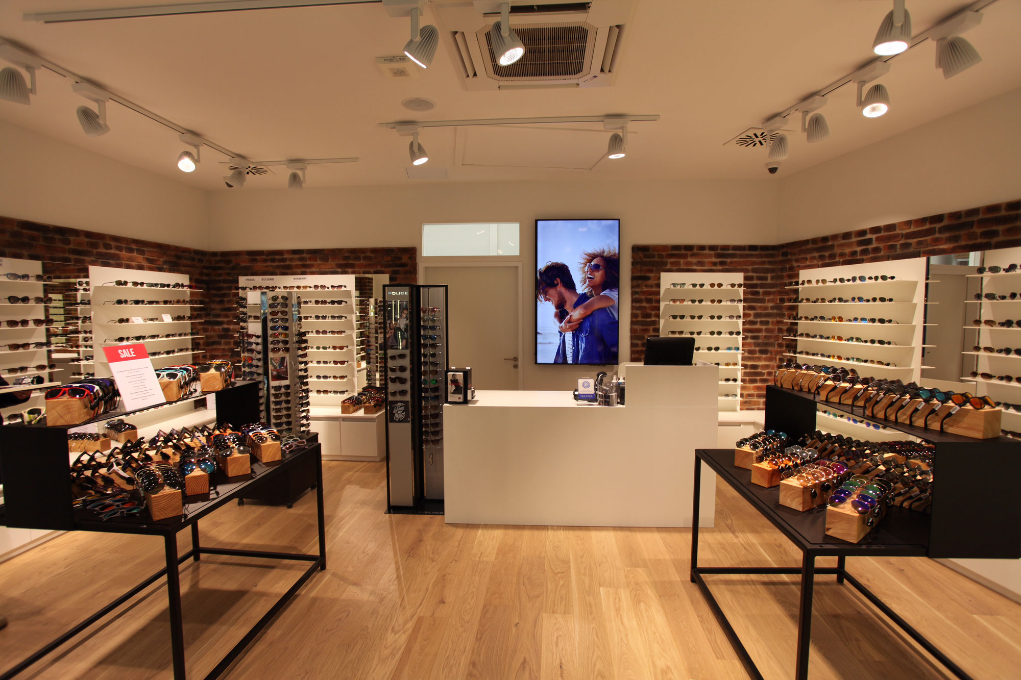 Watch&see Outlet Germany , Switzerland, Italy - Watch&See Sunglasses ...