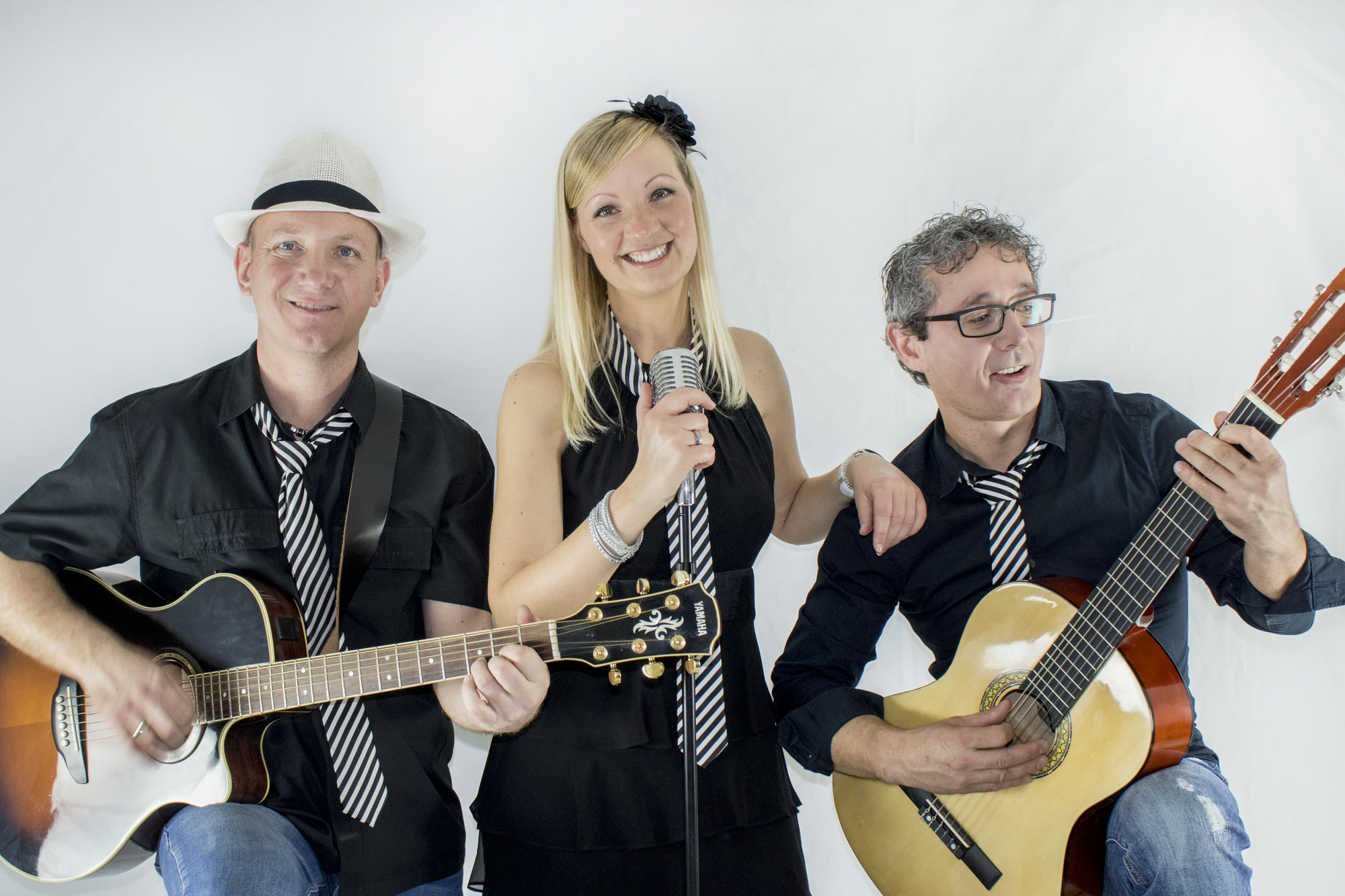 Foto & Video - Band Mary-D & the Mechanics