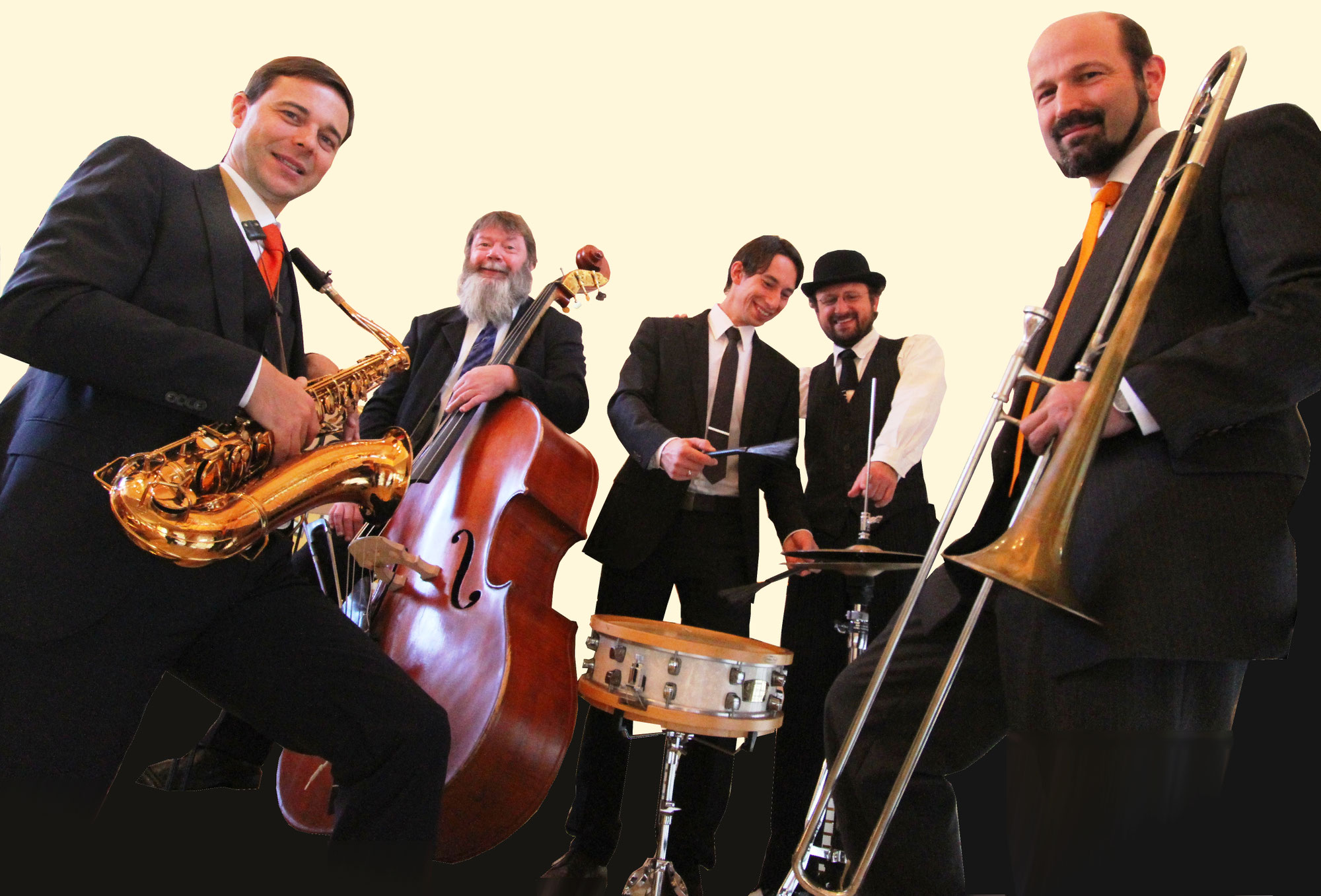 >>Come in, snap your fingers, tap your toes to the sounds of a ...