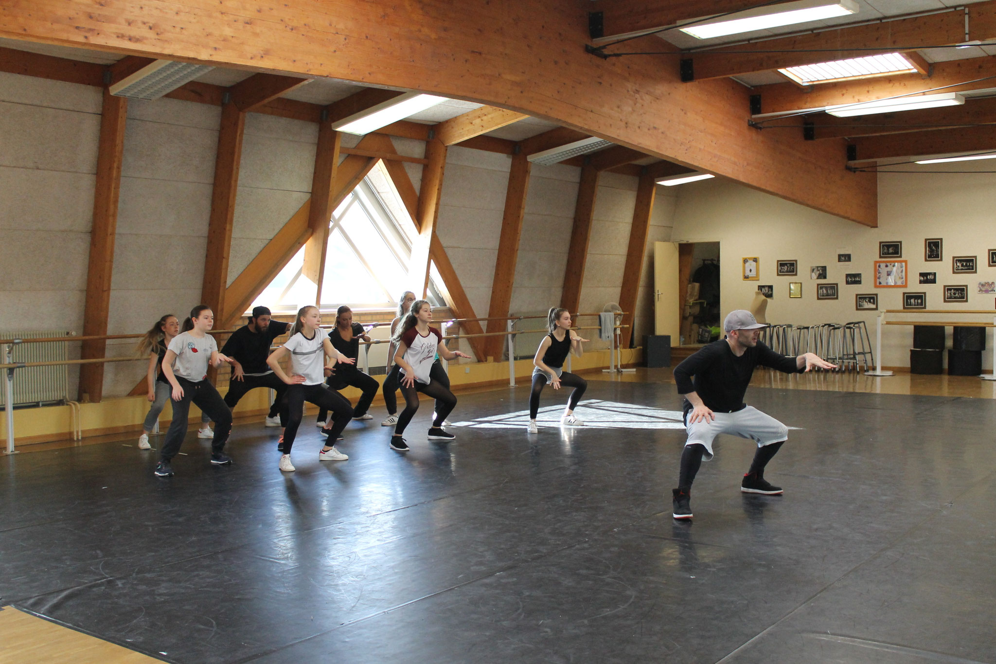 Les stages modern' jazz de l'école de danse Musidanse - cours de danse ...