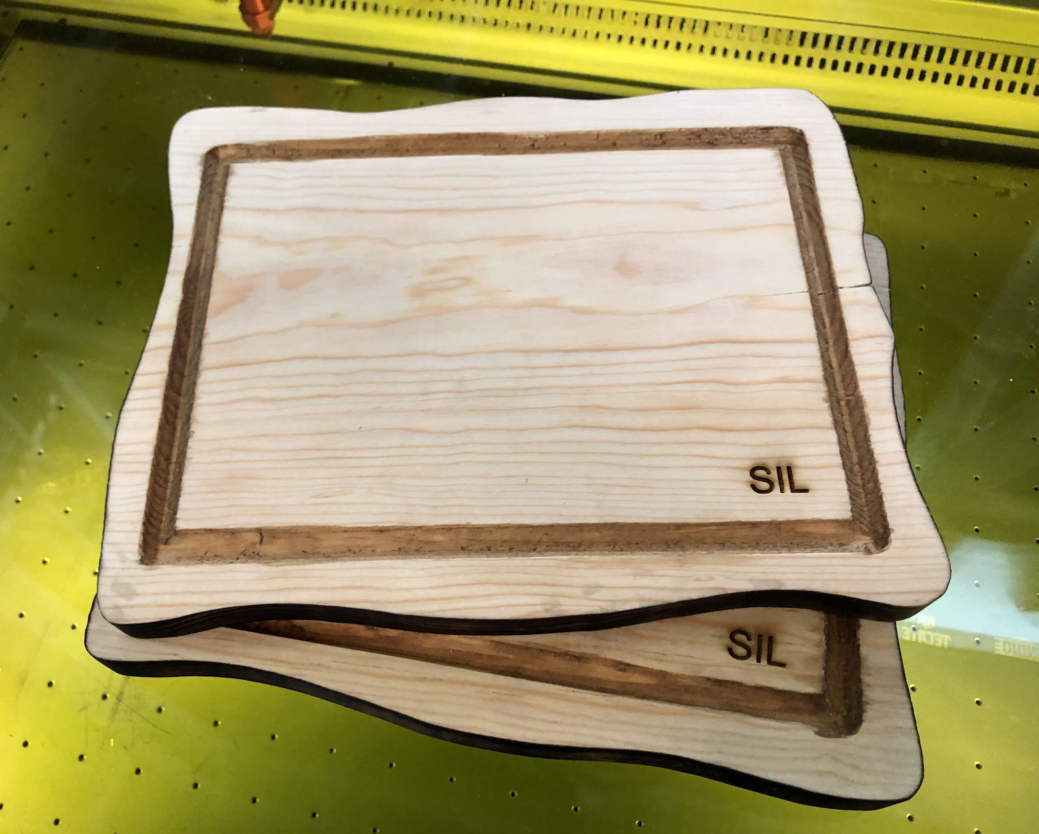Grabado laser en madera, xilografia, grabado laser sobre madera, corte ...