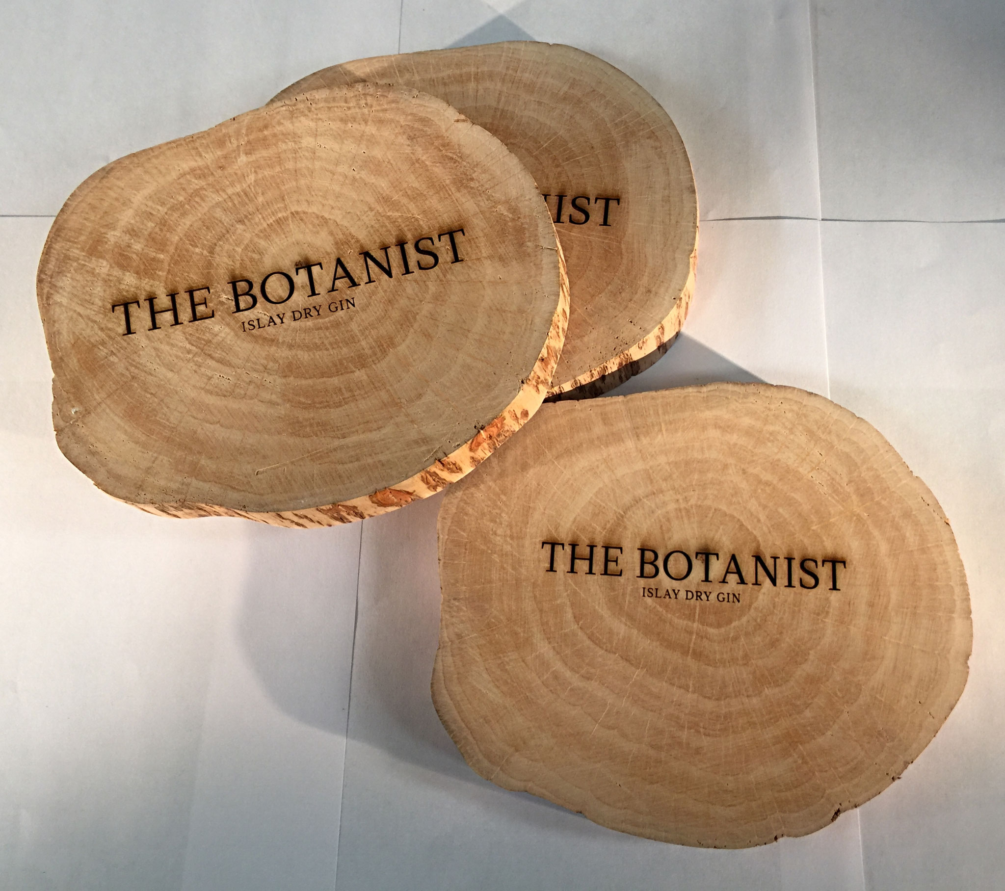 Grabado laser en madera, xilografia, grabado laser sobre madera, corte ...