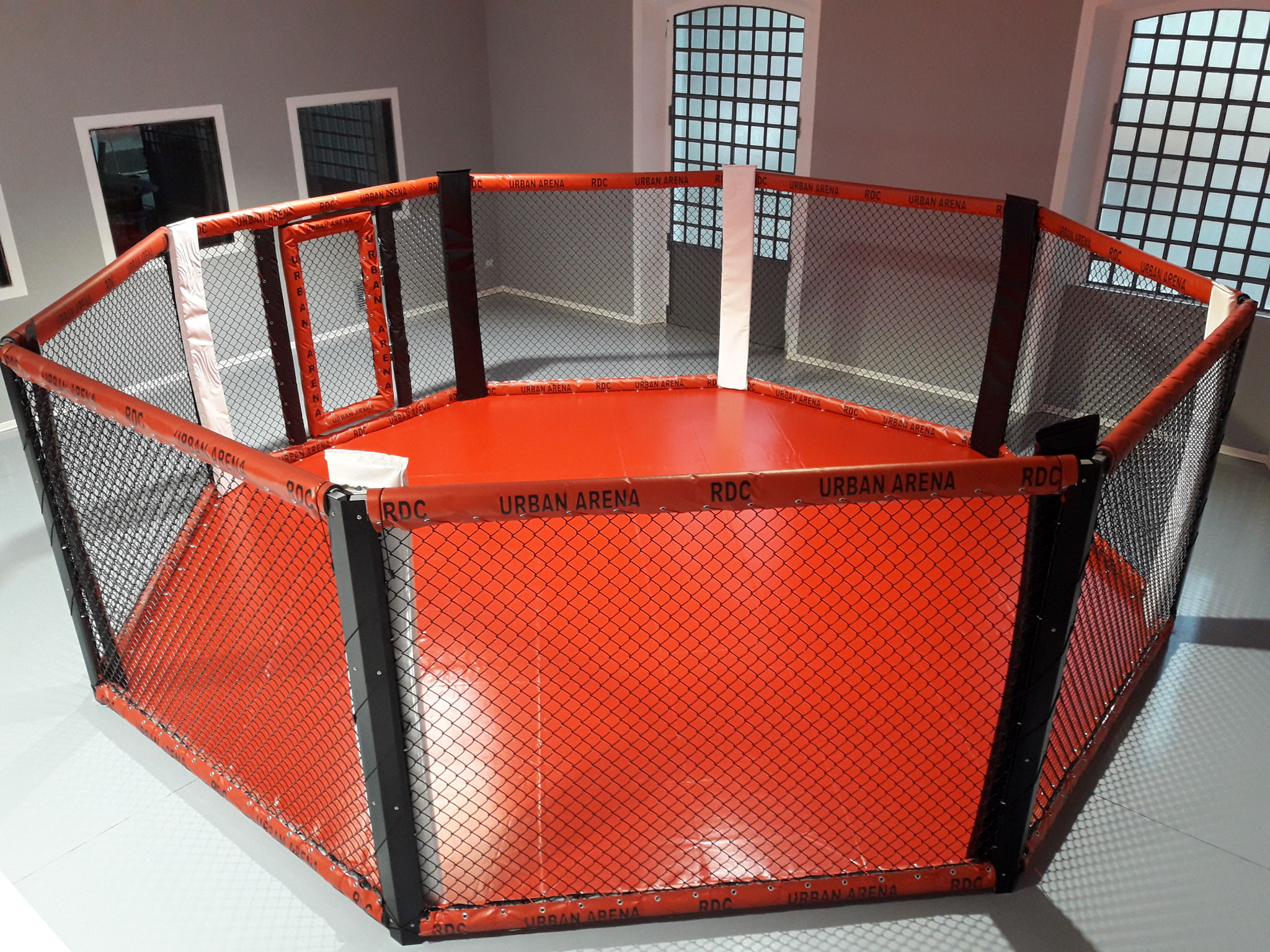 VENDITA GABBIE DA MMA - RDC - VENDITA RING DA BOXE, MUAY THAI, GABBIE ...