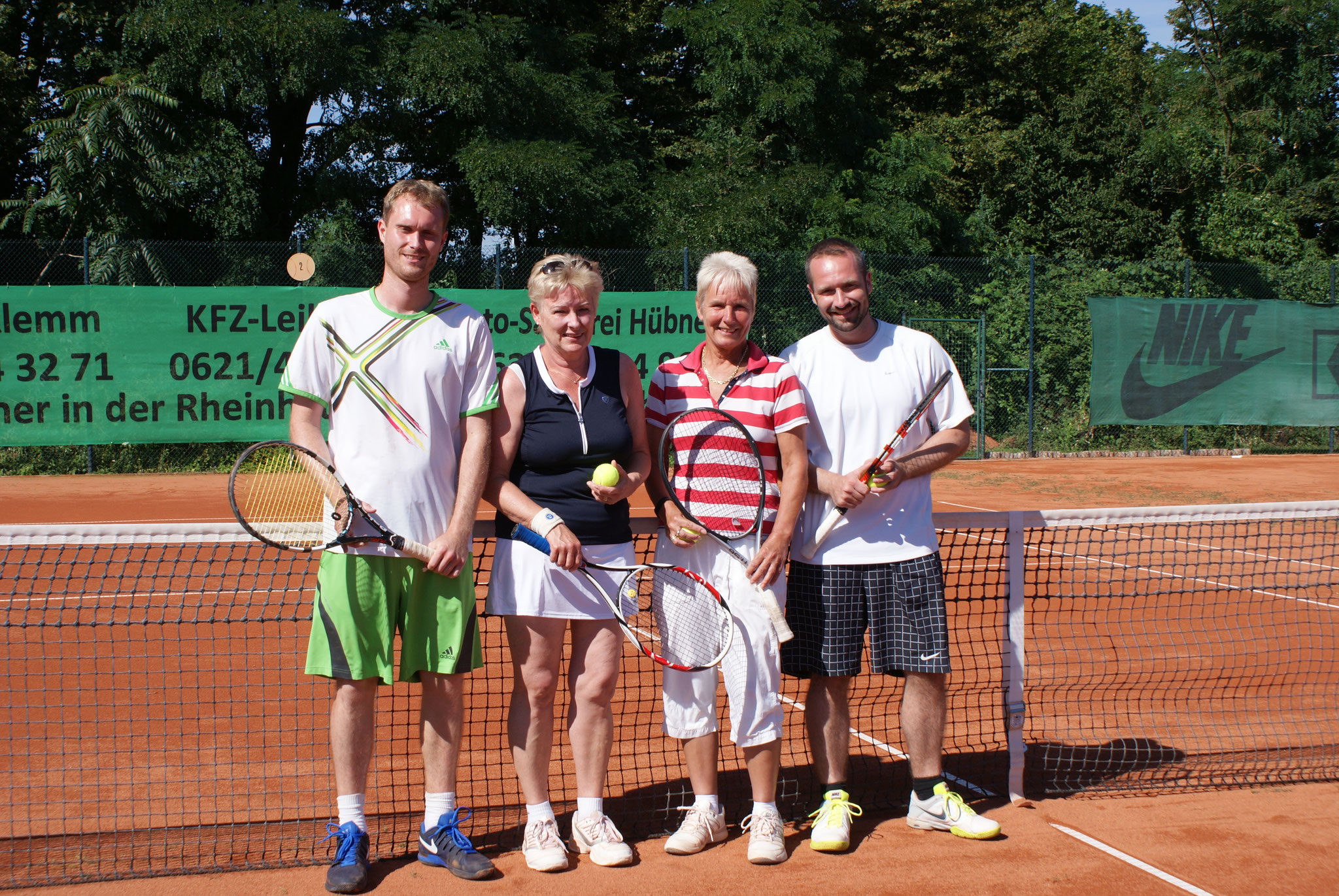 Tennis - Tolles 19. Mixed 90PLUS Turnier - sc-pfingstberg Homepage