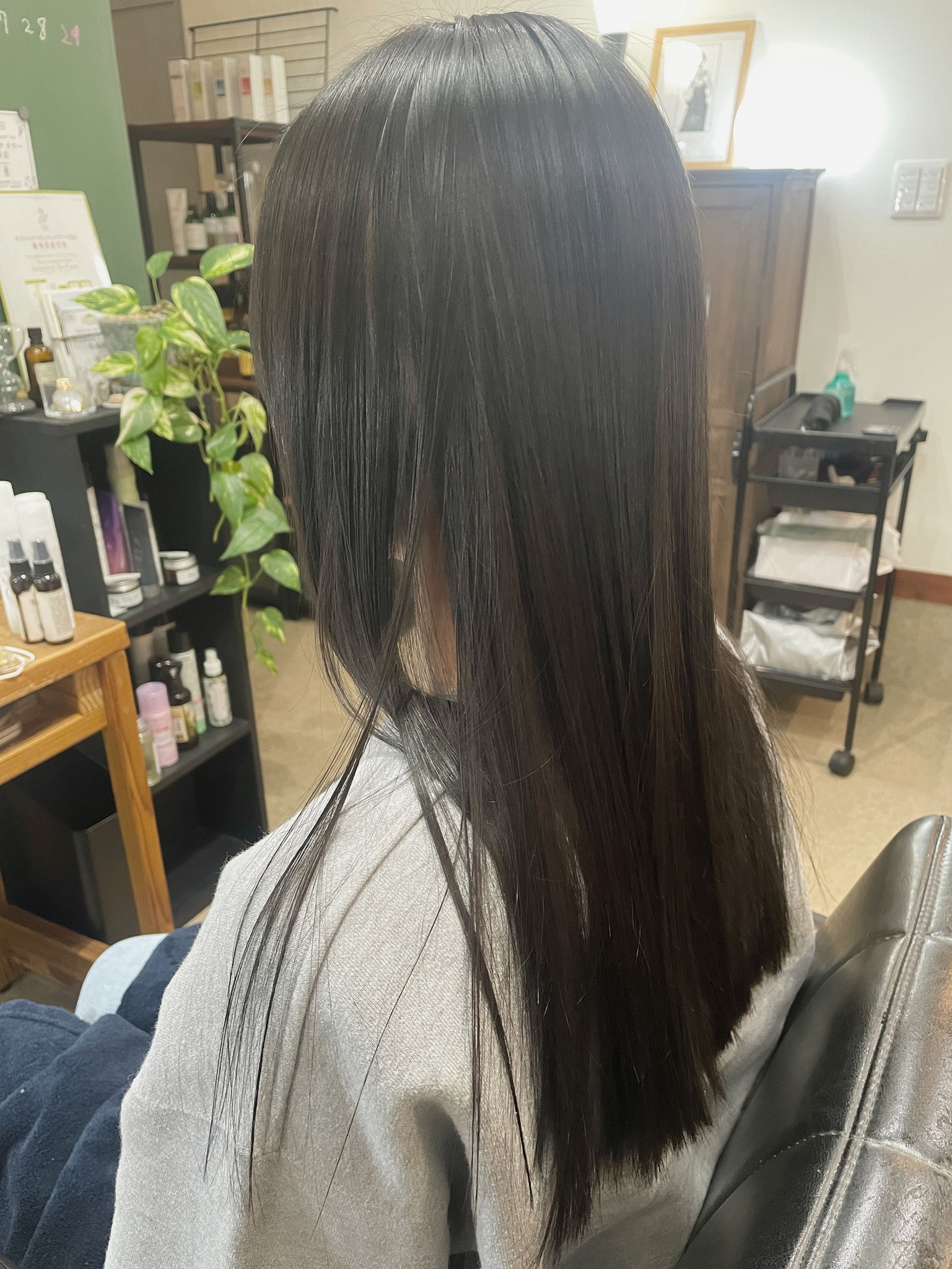 Concept - Zhuzh〈ズーシュ〉hair salon